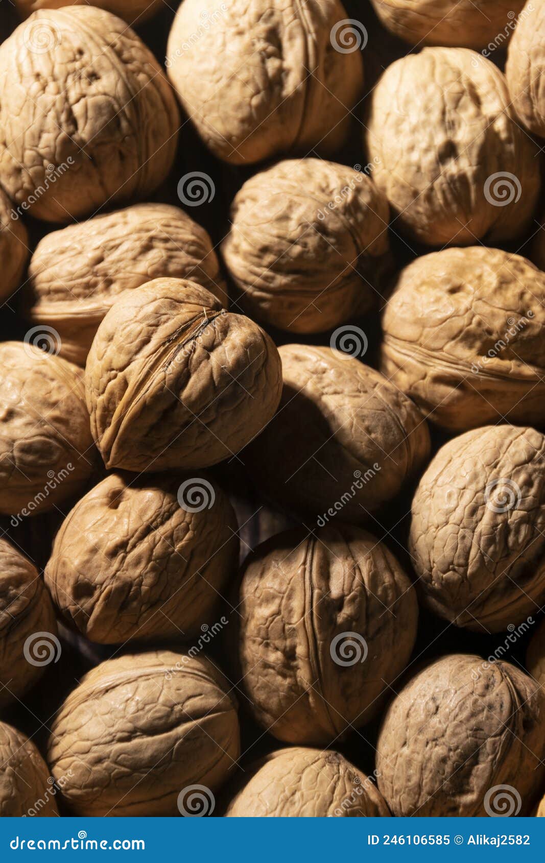 Whole Walnuts,close Up Food Background Stock Image - Image of harvest ...