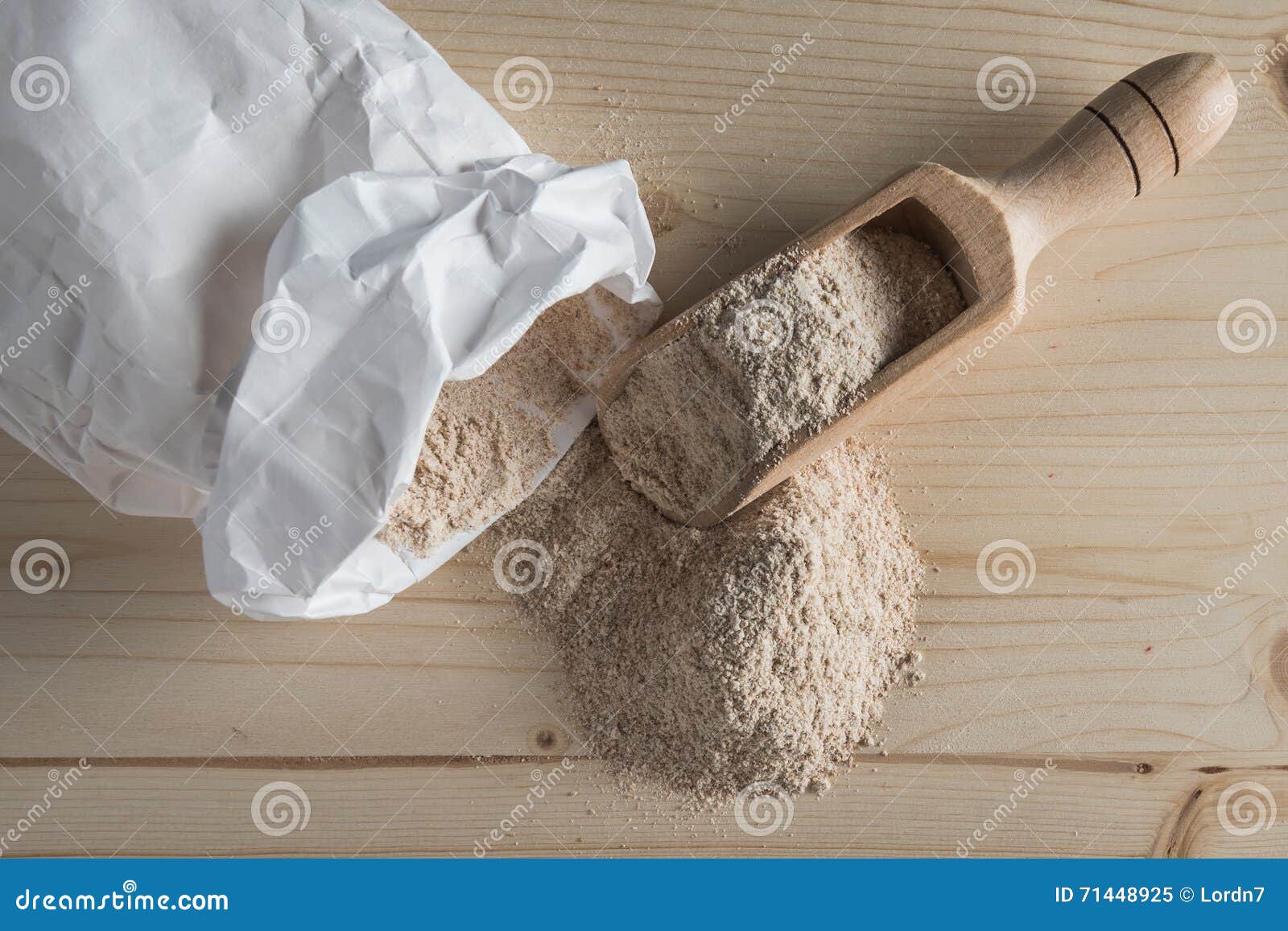 Whole Wheat Flour on Table Top Stock Image - Image of bakery, diet ...