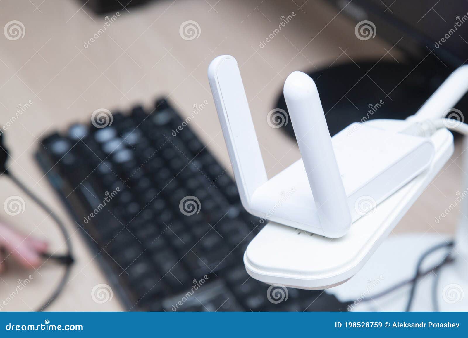 Wi-Fi Modem. Internet for Your Computer. Remote Modem. Internet ...