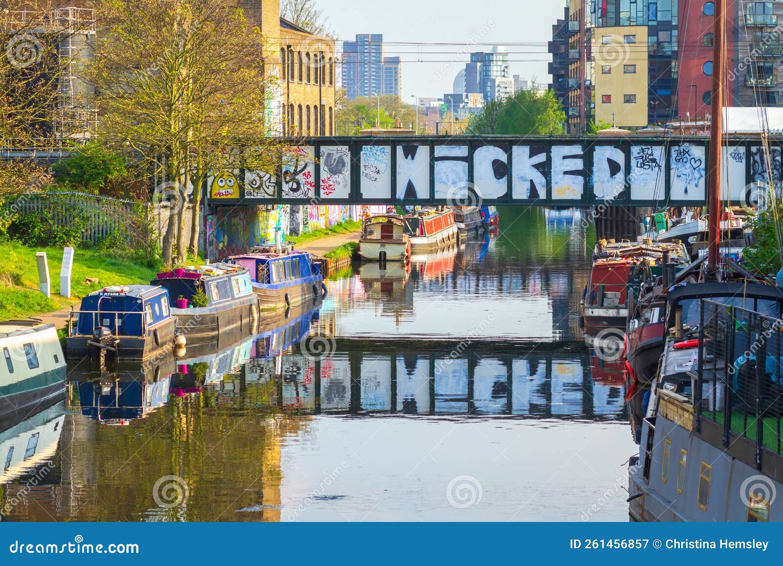 Hackney Bridge Sign On Top Of Building Editorial Image | CartoonDealer ...