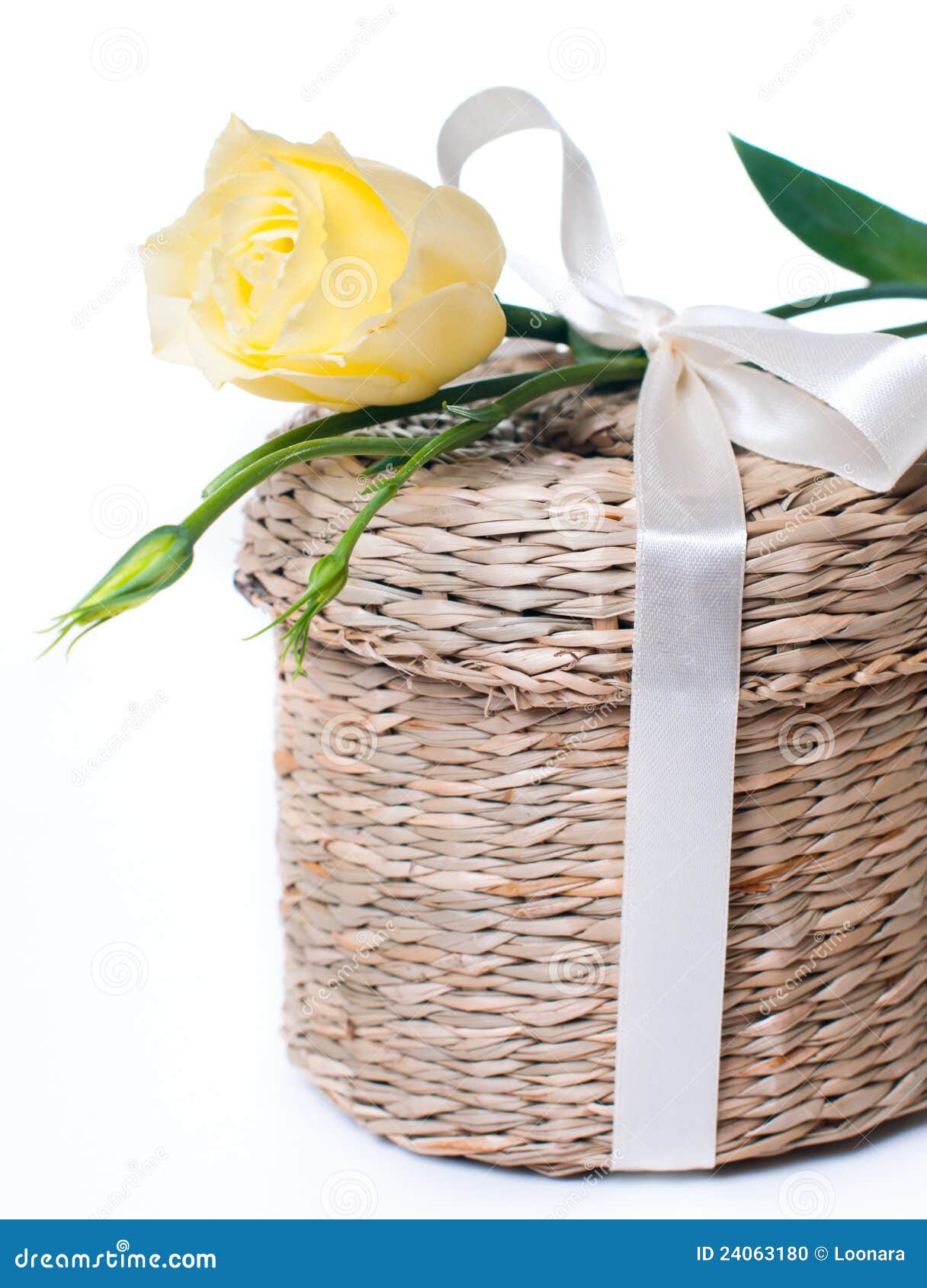 Wicker Box with Satin Ribbon Stock Photo - Image of eustoma, decoration ...