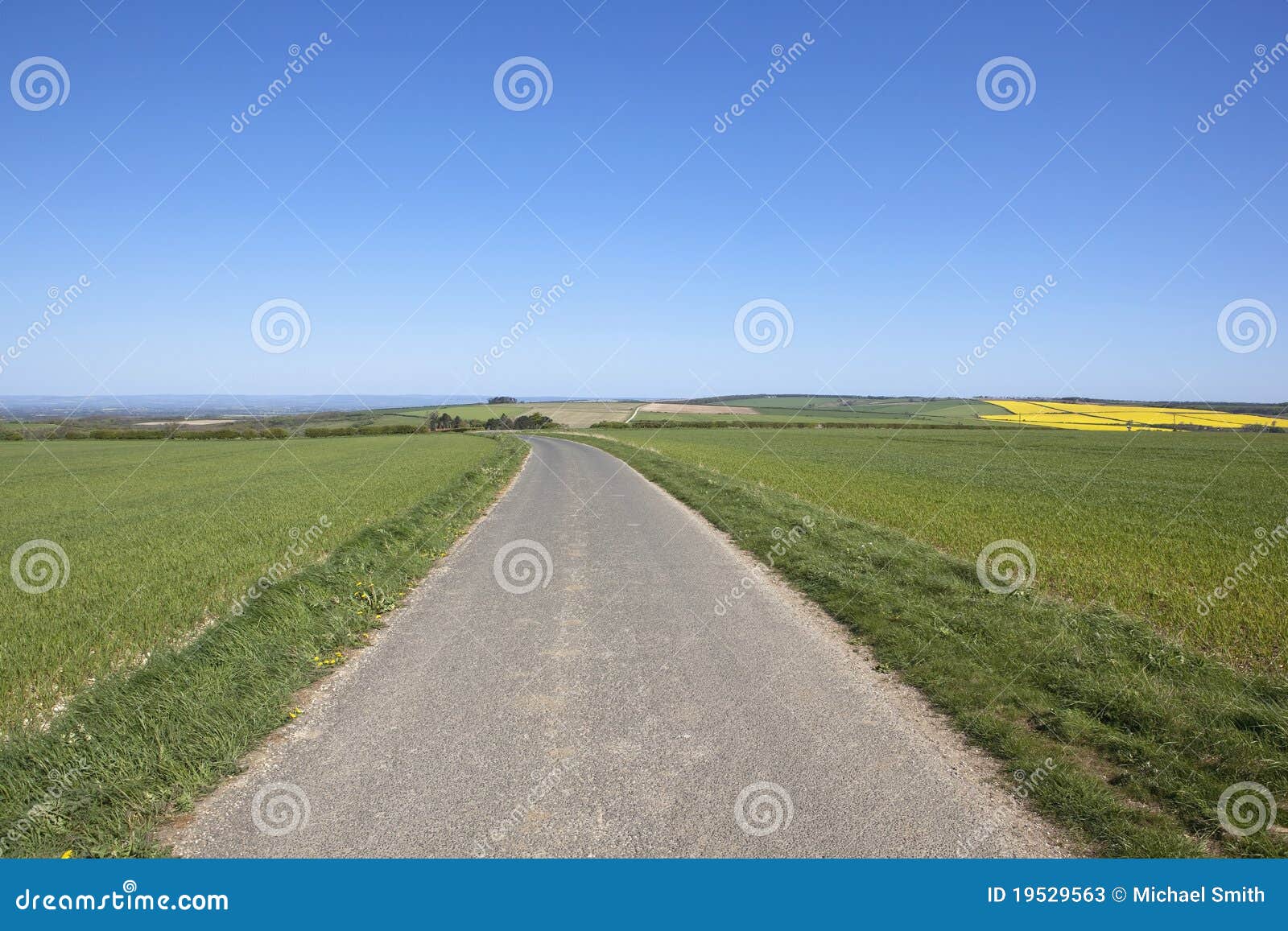 Wide open spaces stock image. Image of arable, nature - 19529563