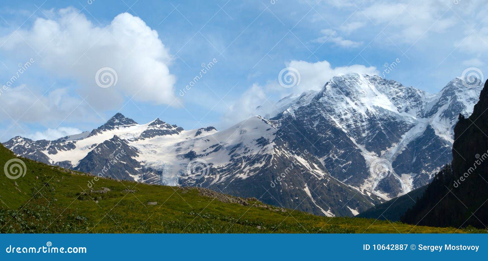 Wide valley stock image. Image of cloud, prielbrusye - 10642887
