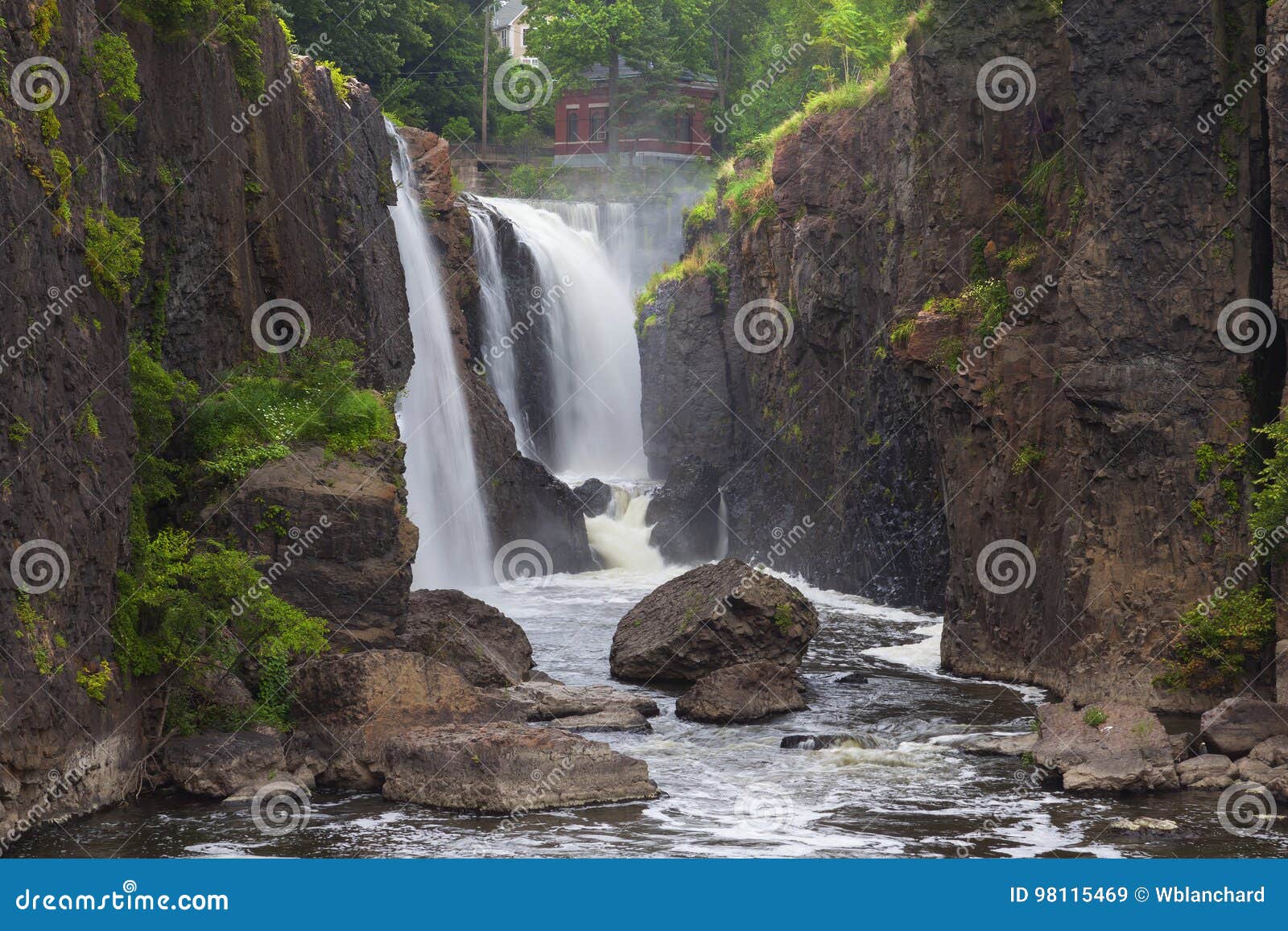 Wide View of Paterson Great Falls Stock Image - Image of autumn ...