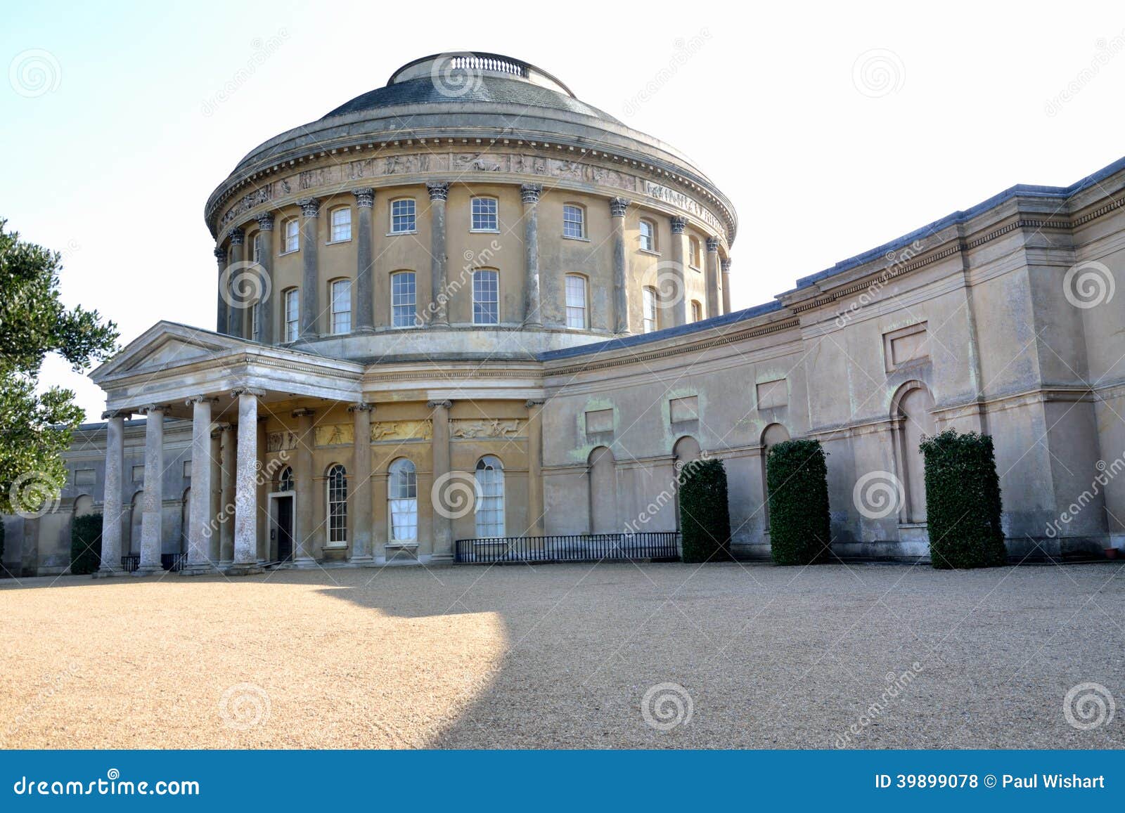 Wide view of rotunda stock photo. Image of anglia, building - 39899078