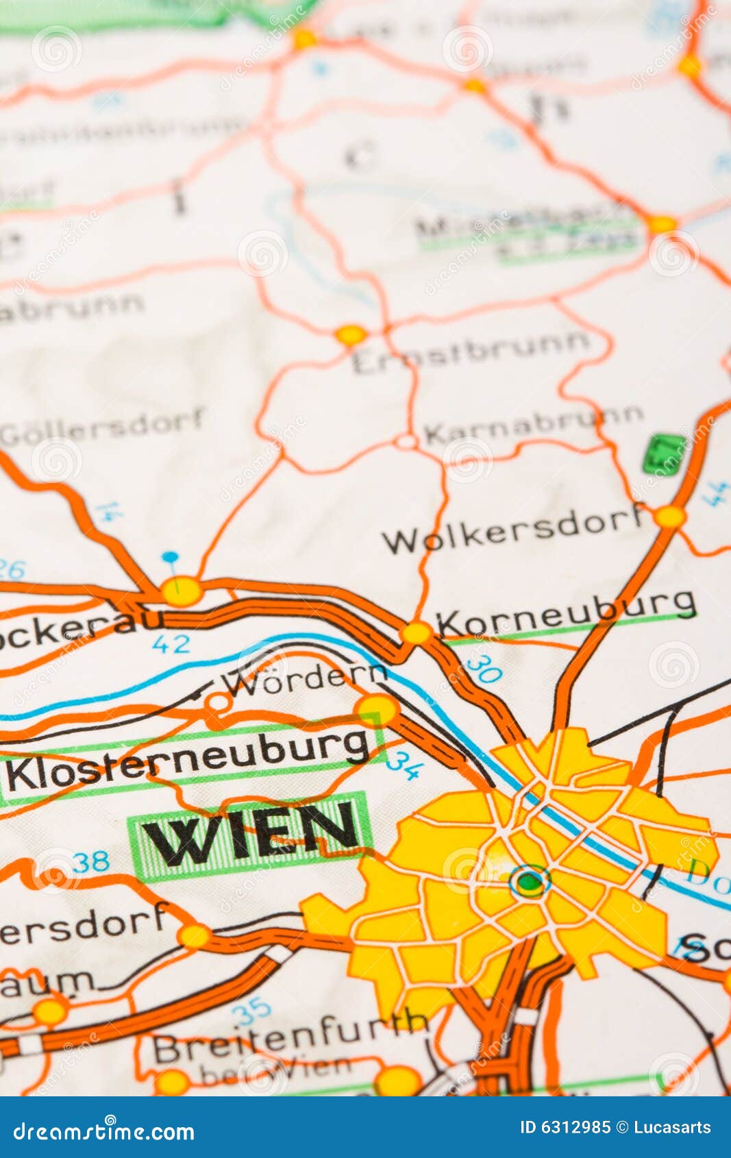 Pin In Wienna Capital On Map Stock Photography | CartoonDealer.com #5321750