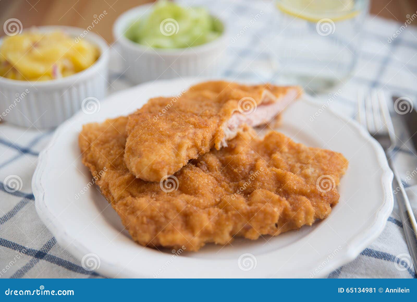 Wiener Schnitzel - Fried Pork Chop Stock Image - Image of cutlet, onion ...