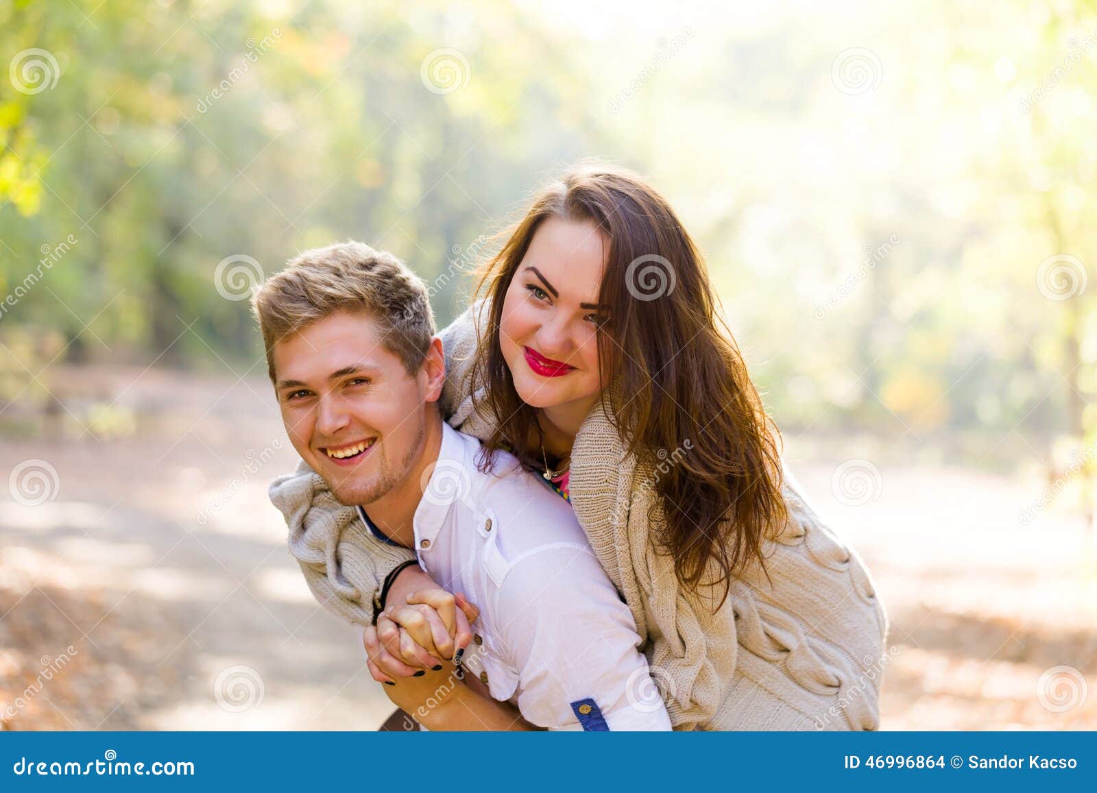Wij houden van elkaar stock foto. Image of blond, gelukkig - 46996864