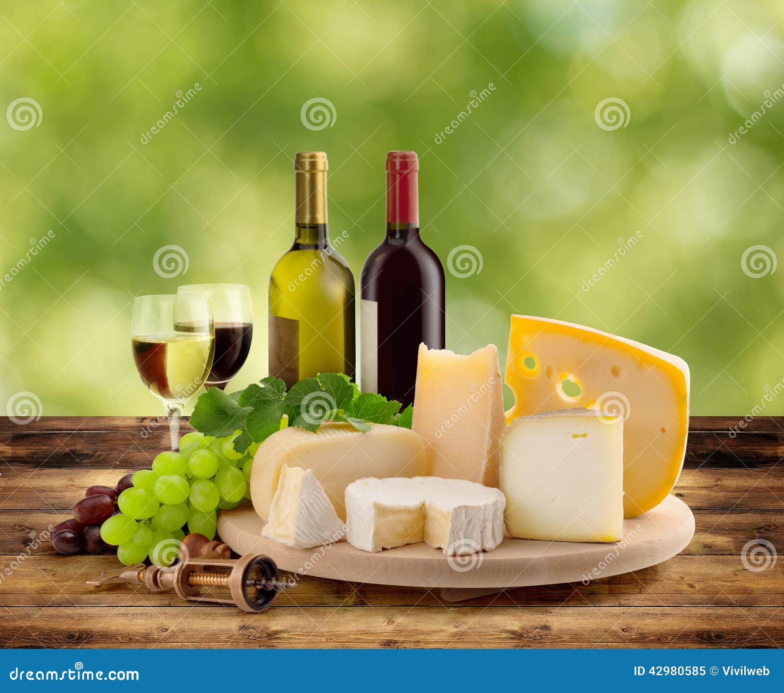 Wijn En Kaas Het Proeven in Het Platteland Stock Afbeelding - Image of ...