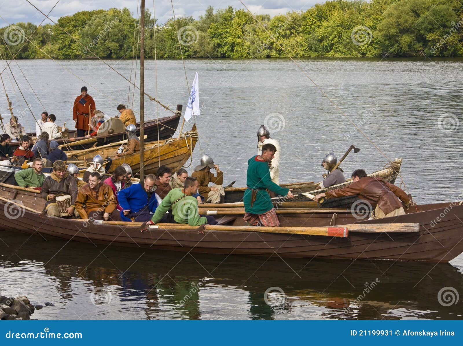 Wikinger Auf Boot, Historisches Festival Redaktionelles Foto - Bild von ...