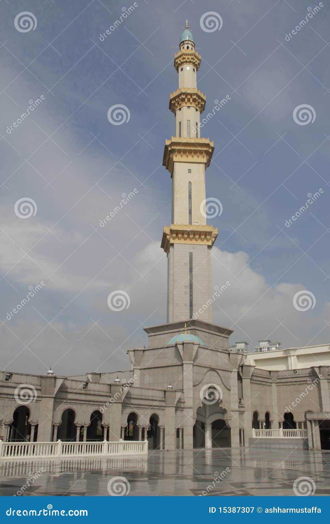 Mosque Minaret - Islamic Architecture Stock Photography | CartoonDealer ...