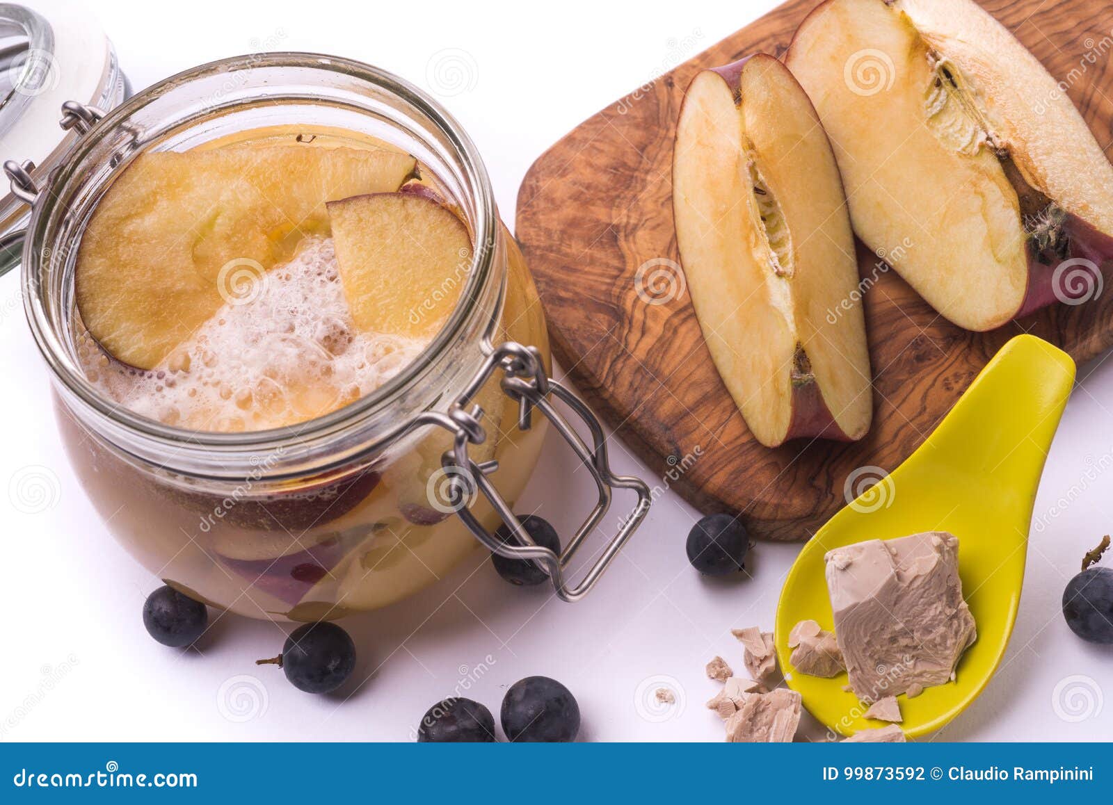 Wild Fruit Fermentation Yeast Stock Photo - Image of baker, apple: 99873592
