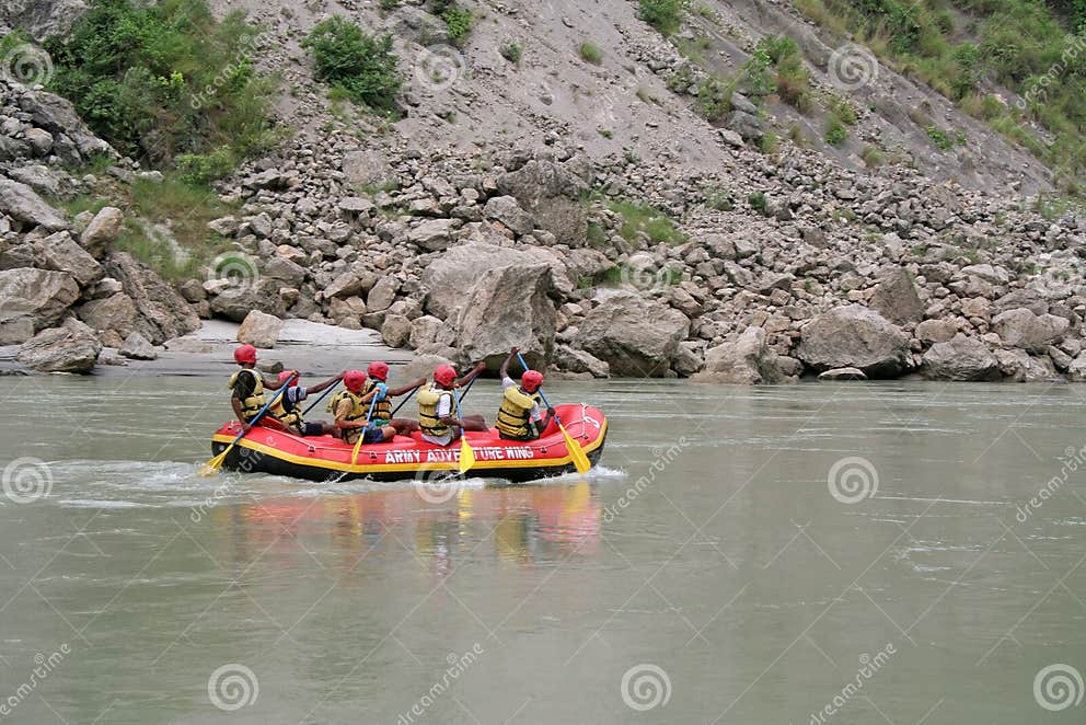 Wild water rafting editorial image. Image of ganges, teamwork - 919980