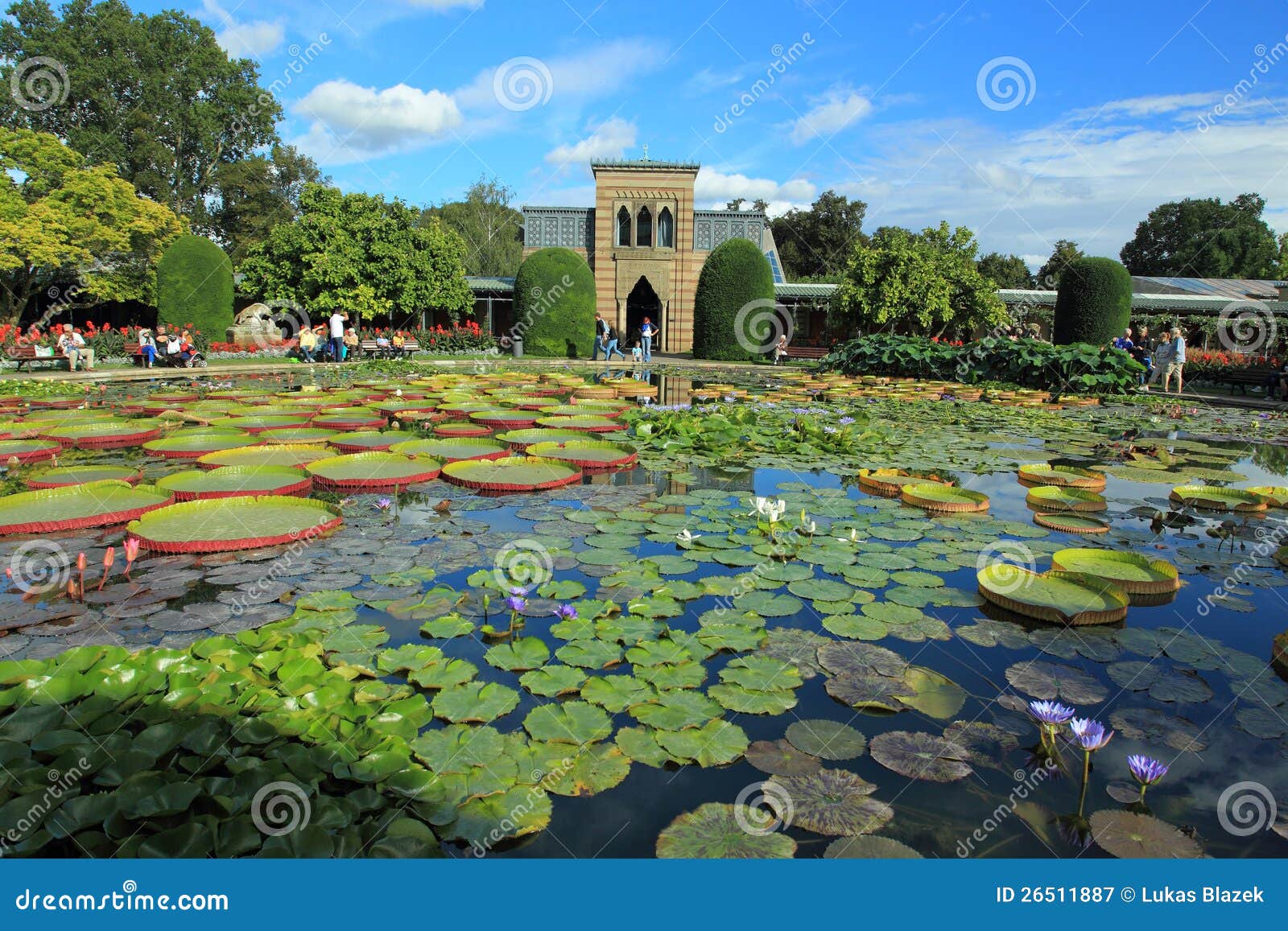 Wilhelma en Stuttgart fotografía editorial. Imagen de visitante - 26511887