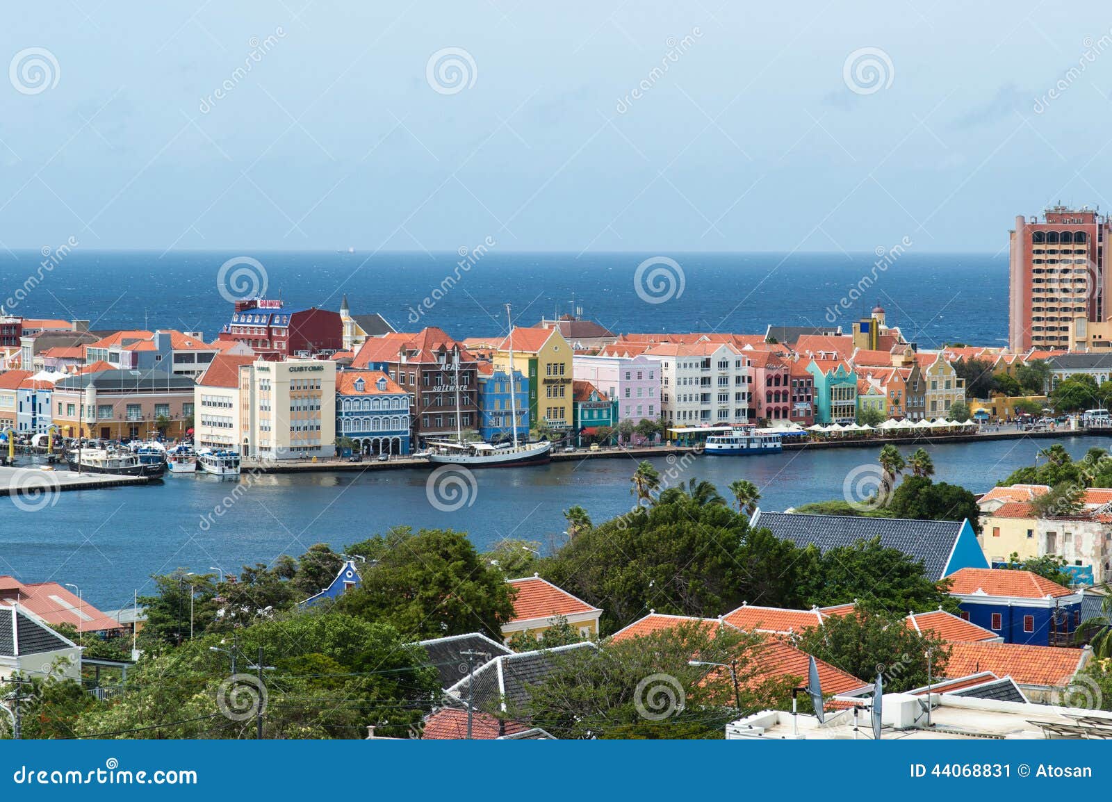 Willemstad, Curacao, ABC Islands Editorial Photo - Image of city, emma ...
