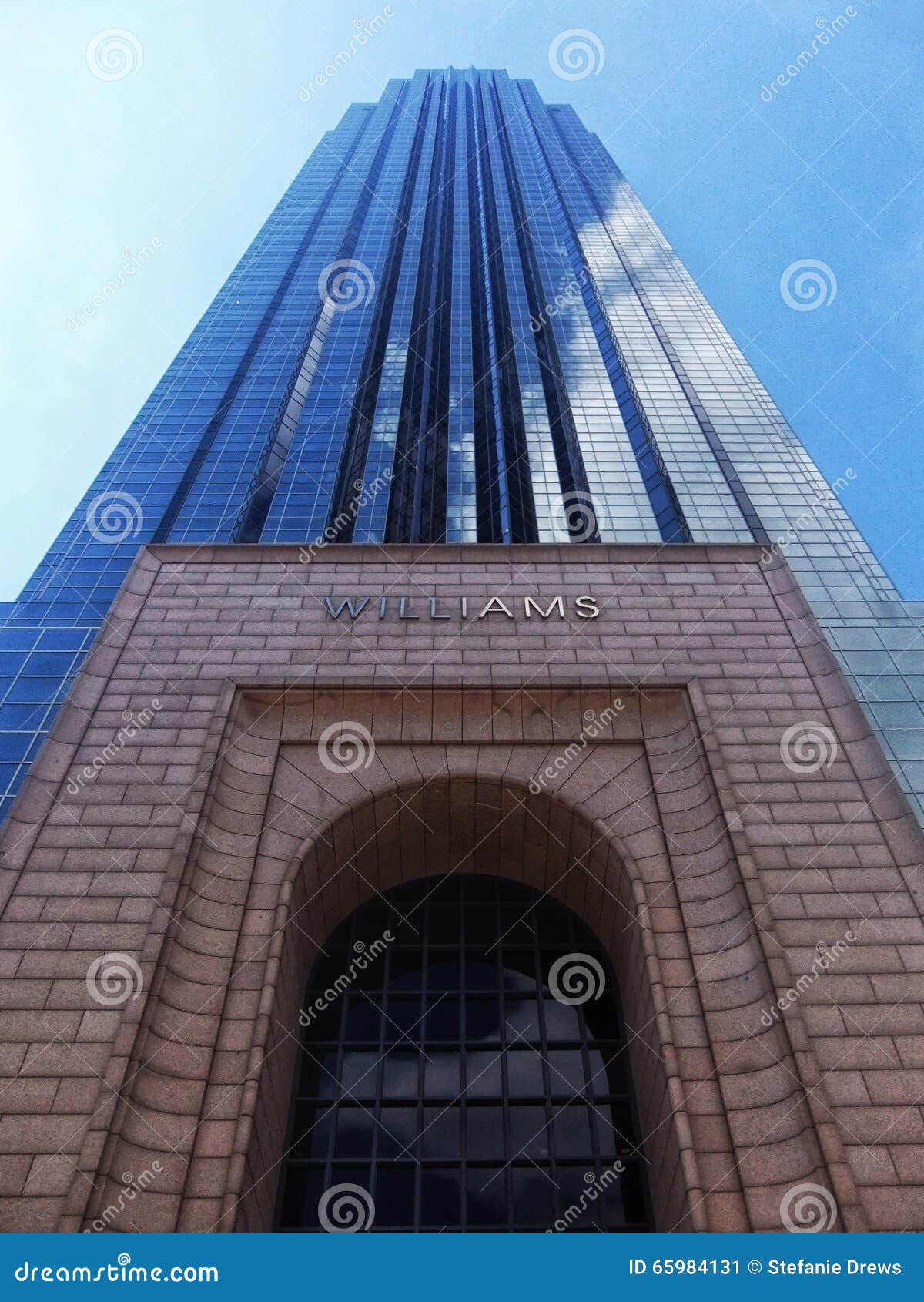 Williams Tower editorial photo. Image of industrial, building - 65984131