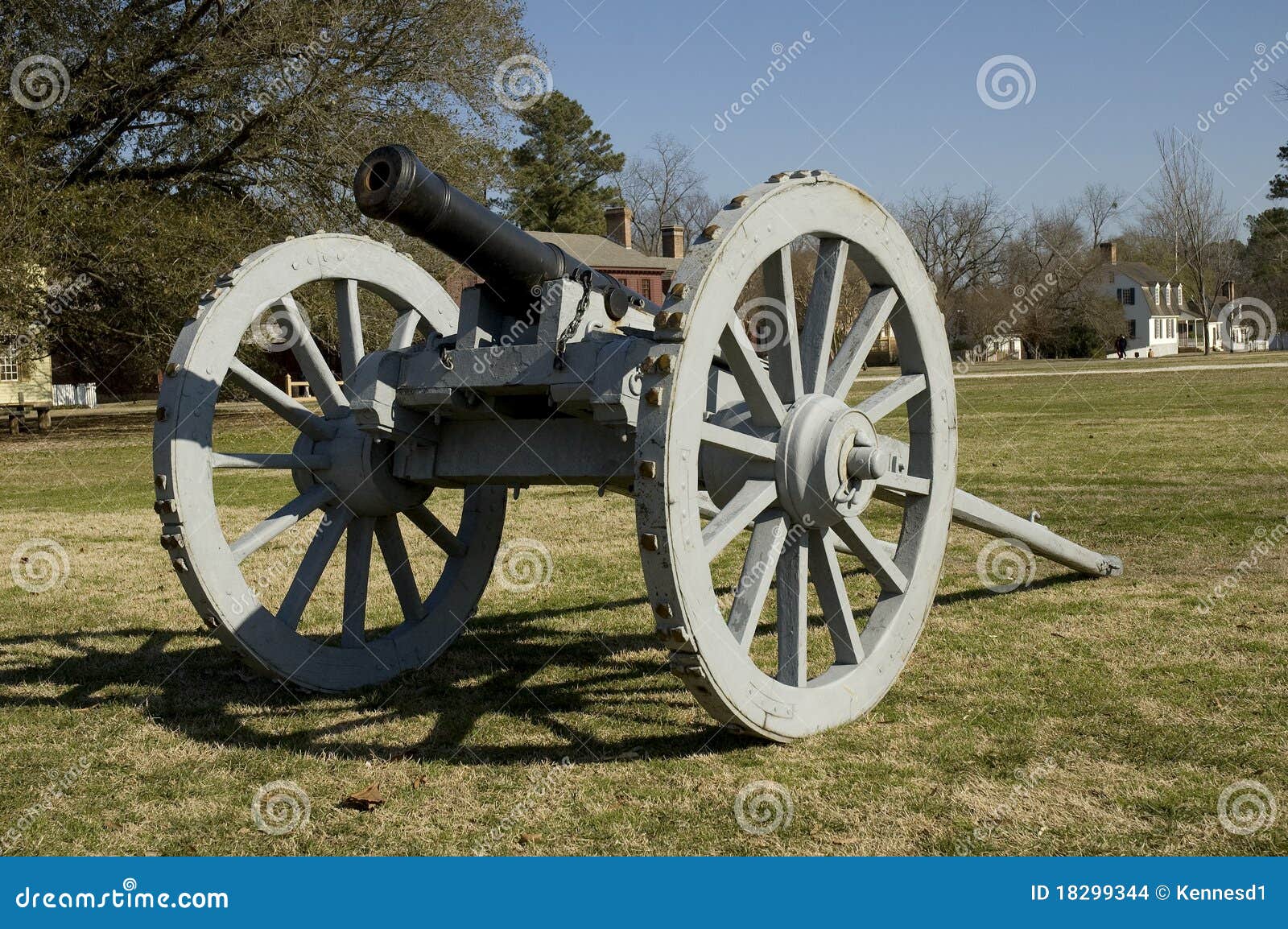 Williamsburg cannon editorial stock image. Image of colonial - 18299344