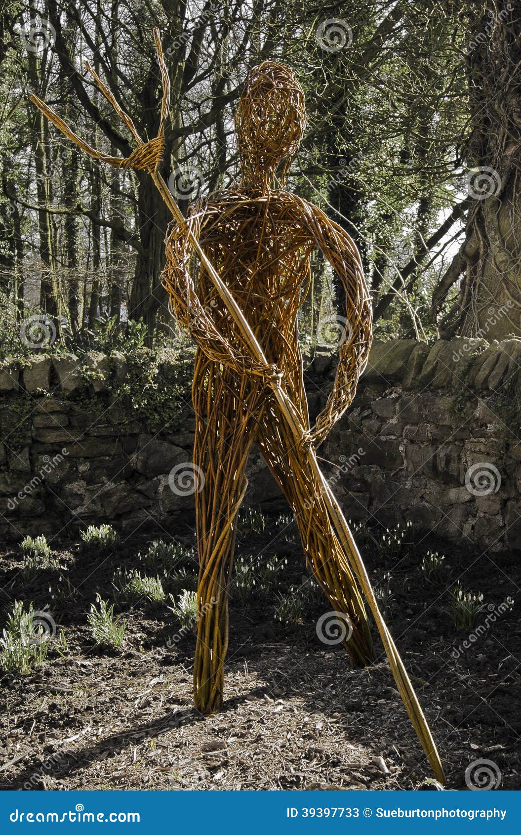 Willow Men, fotografia stock editoriale. Immagine di uomini - 39397733