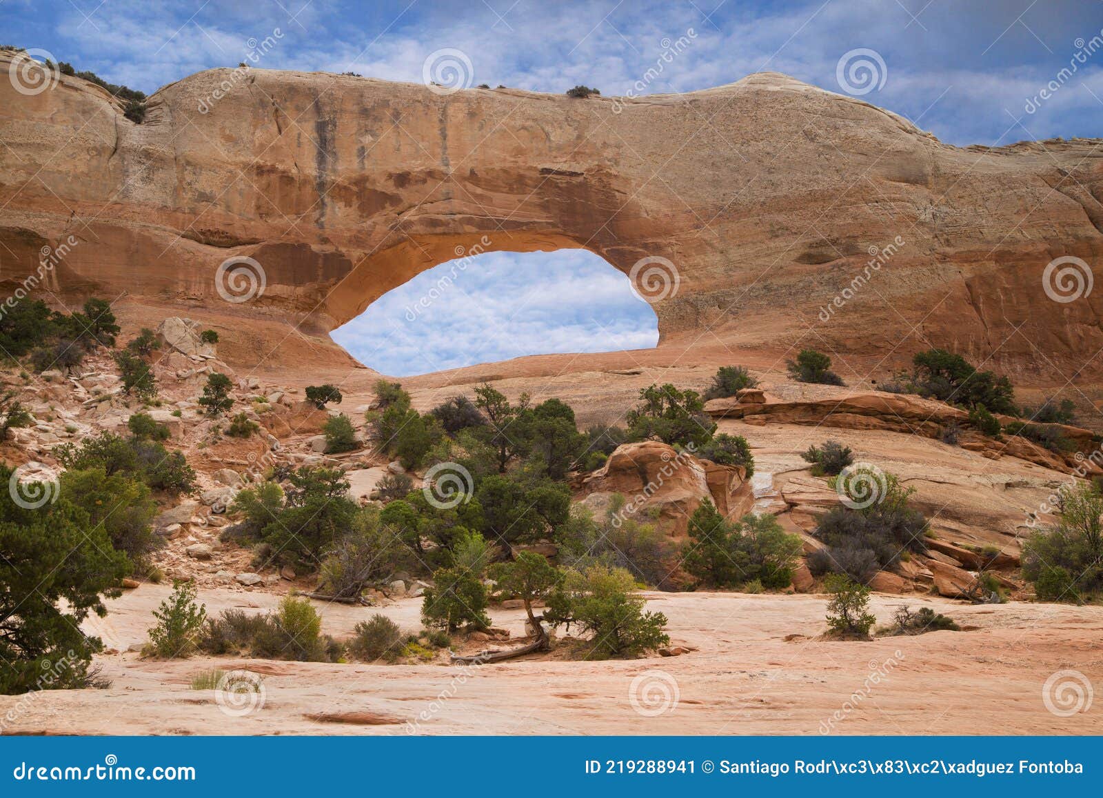Wilson Arch stock image. Image of arch, states, landscape - 219288941