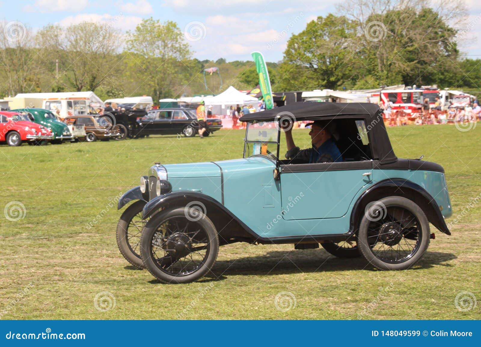 Classic Car Rally Editorial Stock Image Image Of Vehicle 148049599