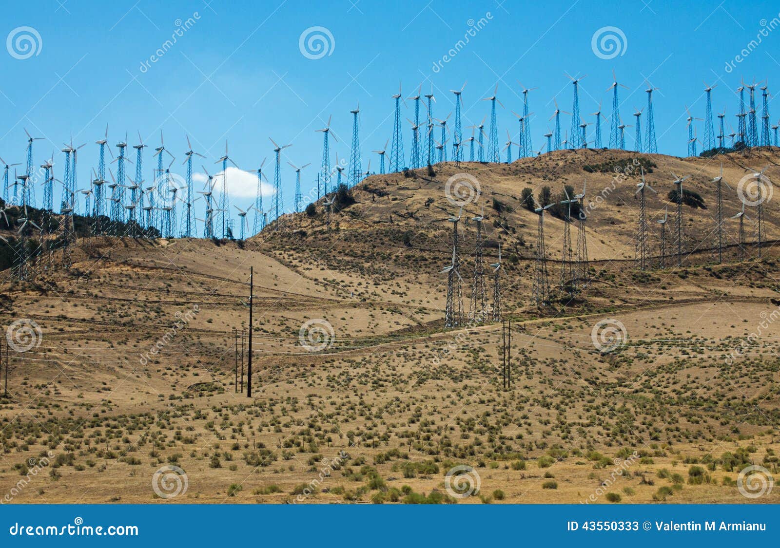 Wind farm in the desert stock image. Image of farm, spinning - 43550333
