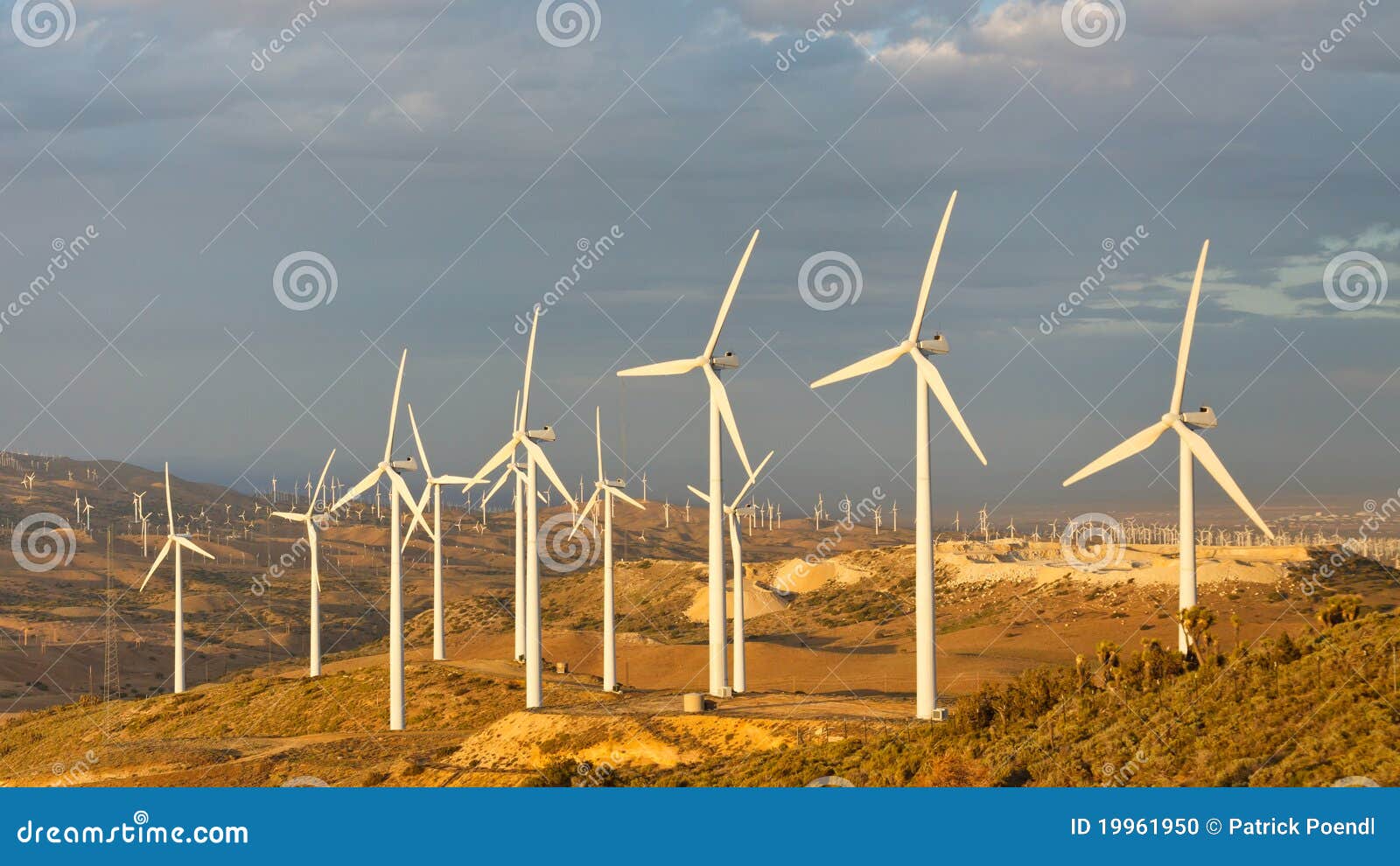 Wind Farm at Tehachapi Pass, California, USA Stock Photo - Image of ...