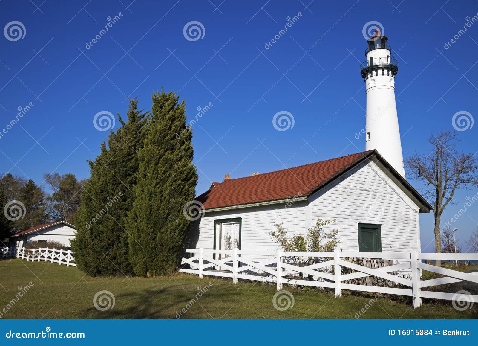 Wind Point Lighthouse stock photo. Image of lake, tall - 16915884 Wind Point Lighthouse stock photo. Image of lake, tall - 16915884
