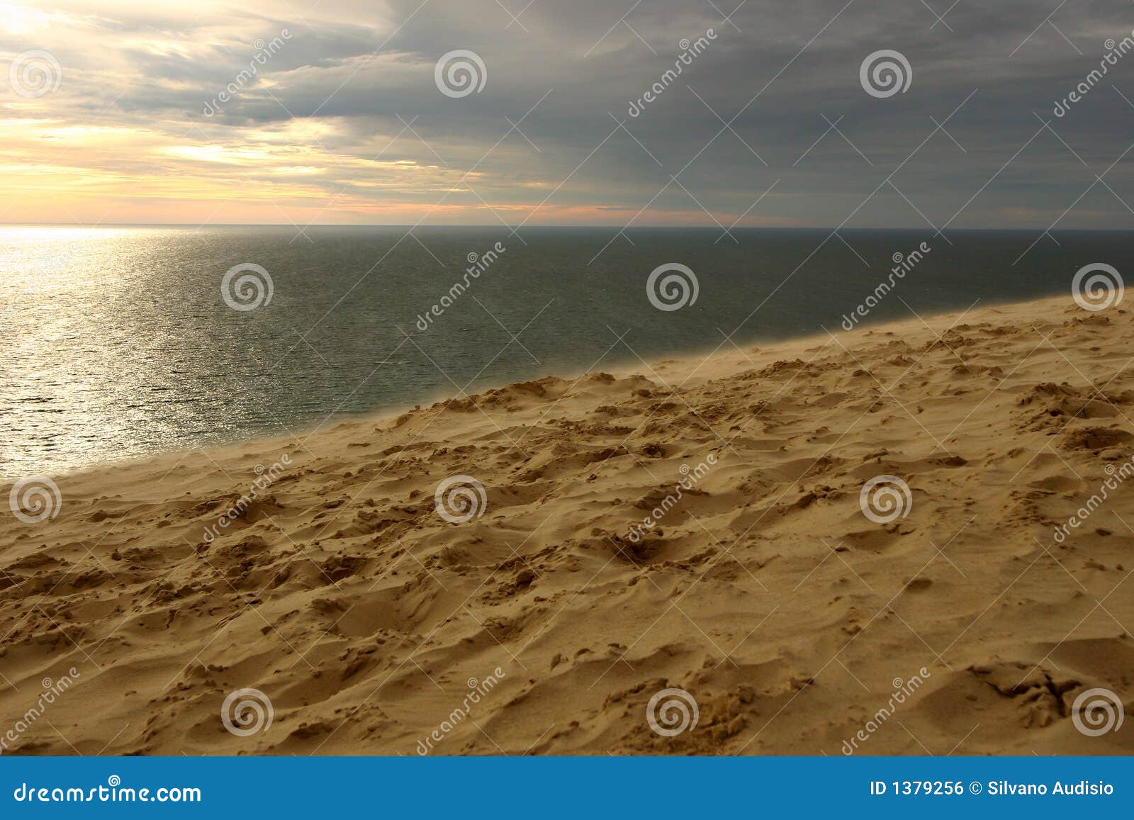 Wind at Sunset on the Beach Stock Photo - Image of summer, waves: 1379256