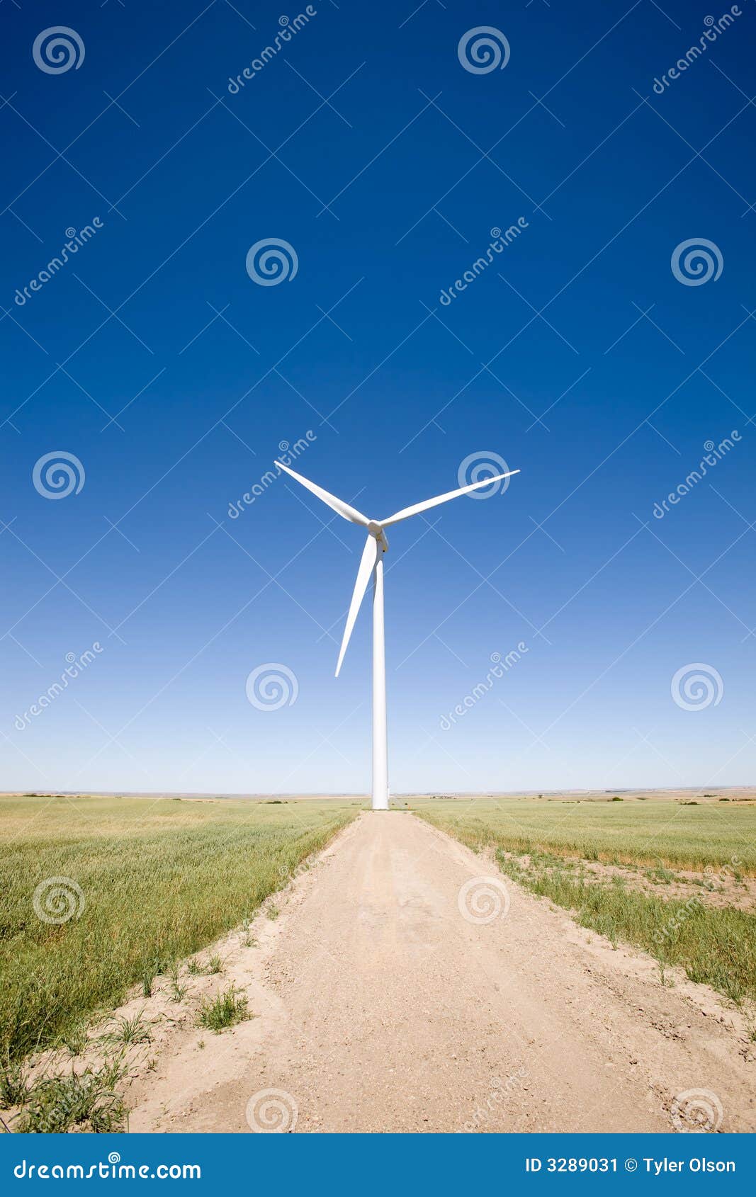 Wind Turbine on the Prairie Stock Image - Image of power, resource: 3289031