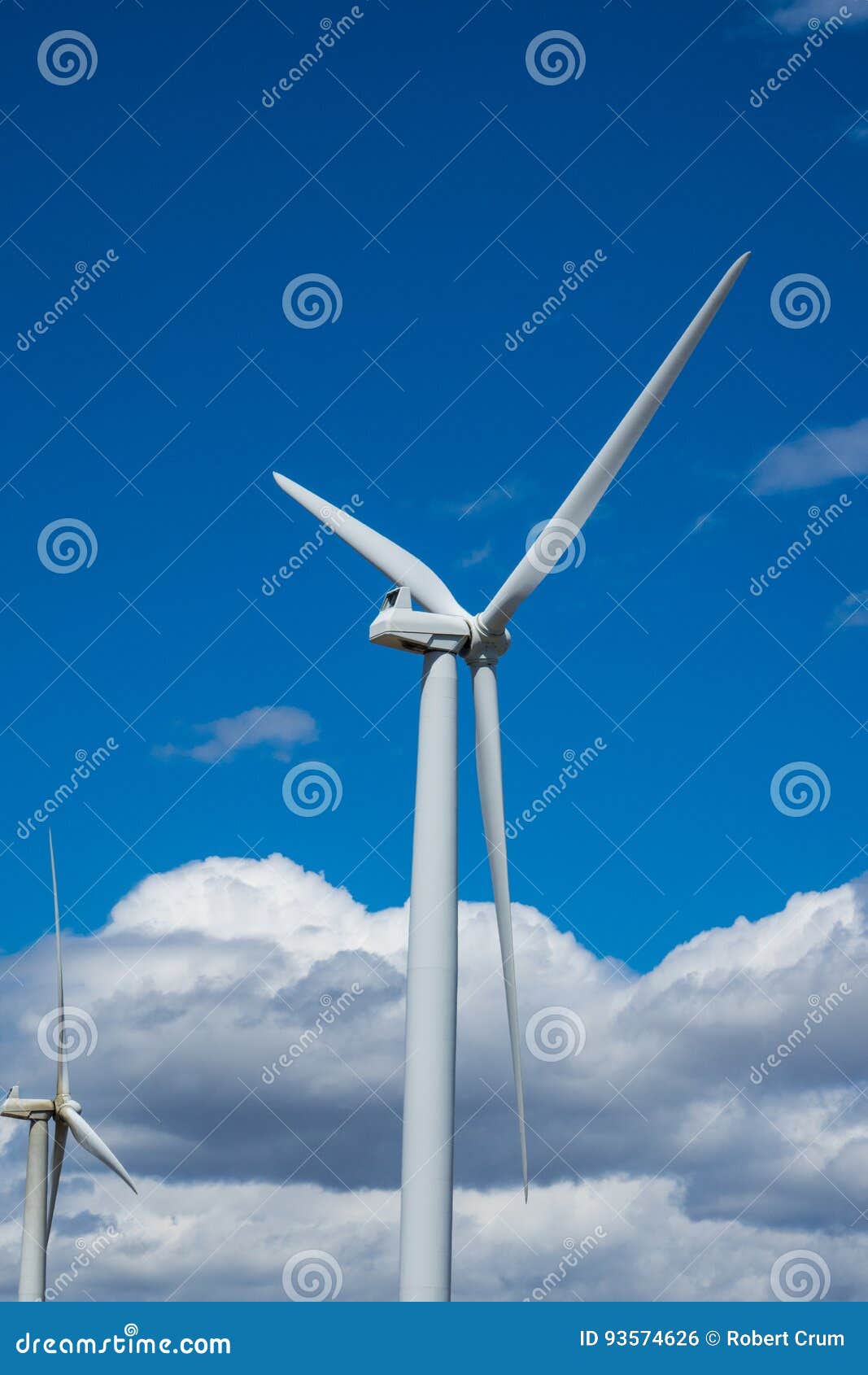 Wind Turbines and Wheat Fields in Eastern Oregon Stock Photo - Image of ...
