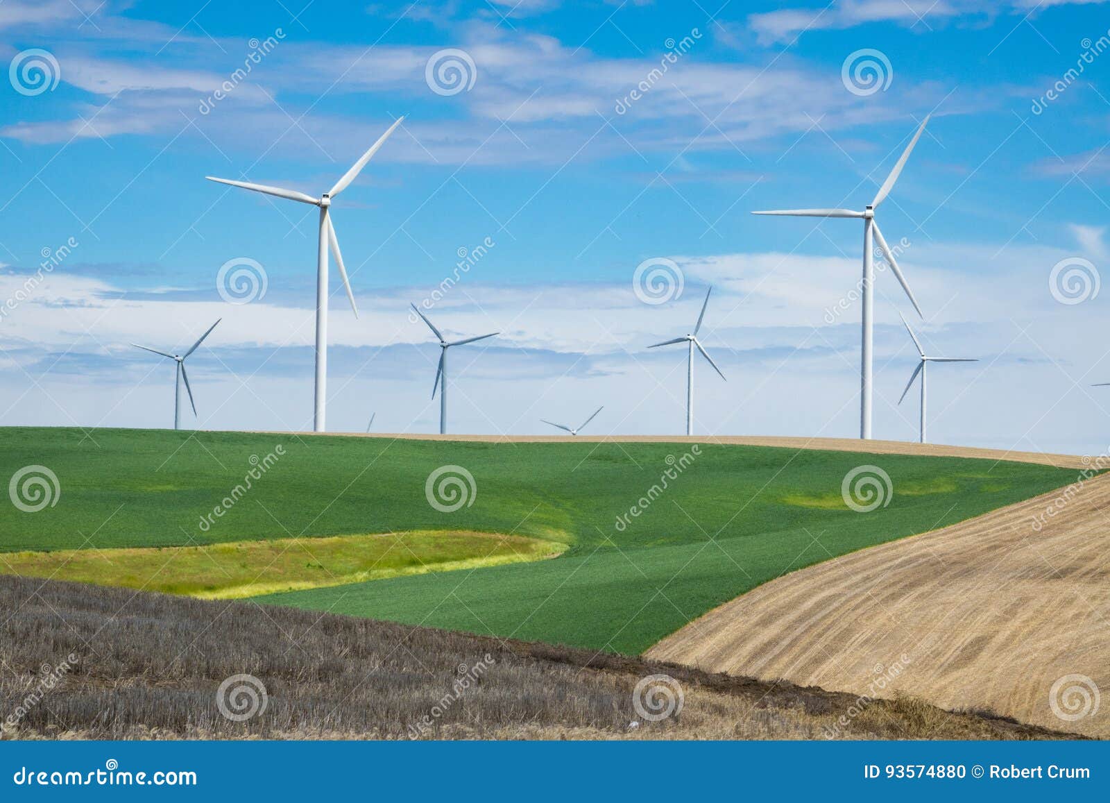 Wind Turbines and Wheat Fields in Eastern Oregon Stock Photo - Image of ...