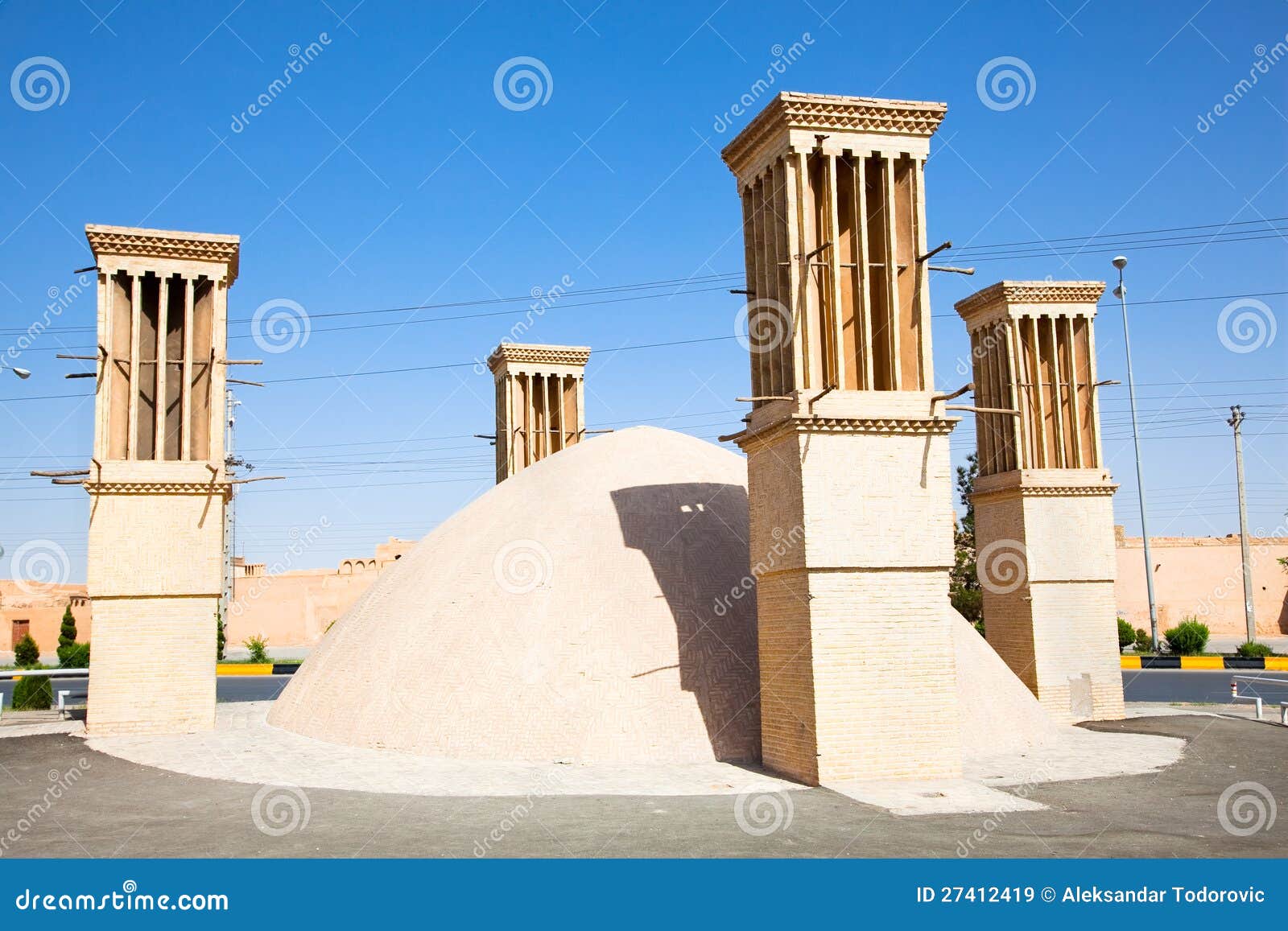 Windcatcher of an Old House , Yazd, Iran Stock Image - Image of persian ...