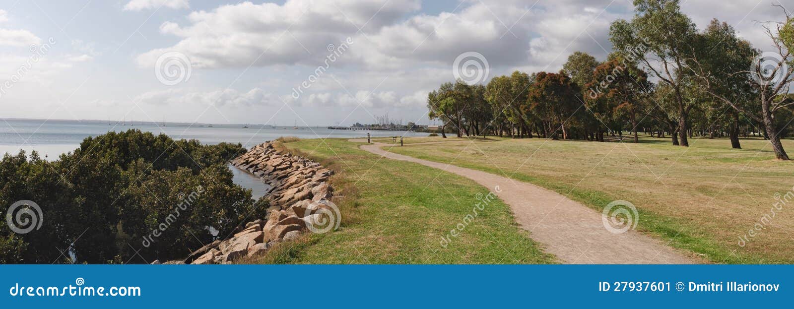 Winding Footpath at Seashore Stock Image - Image of grass, pedestrian ...