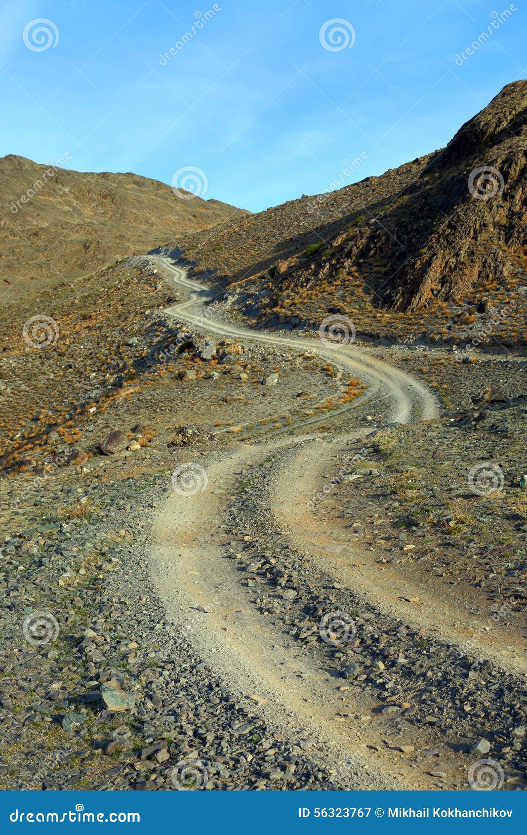 Winding mountain road stock image. Image of curve, landscape - 56323767