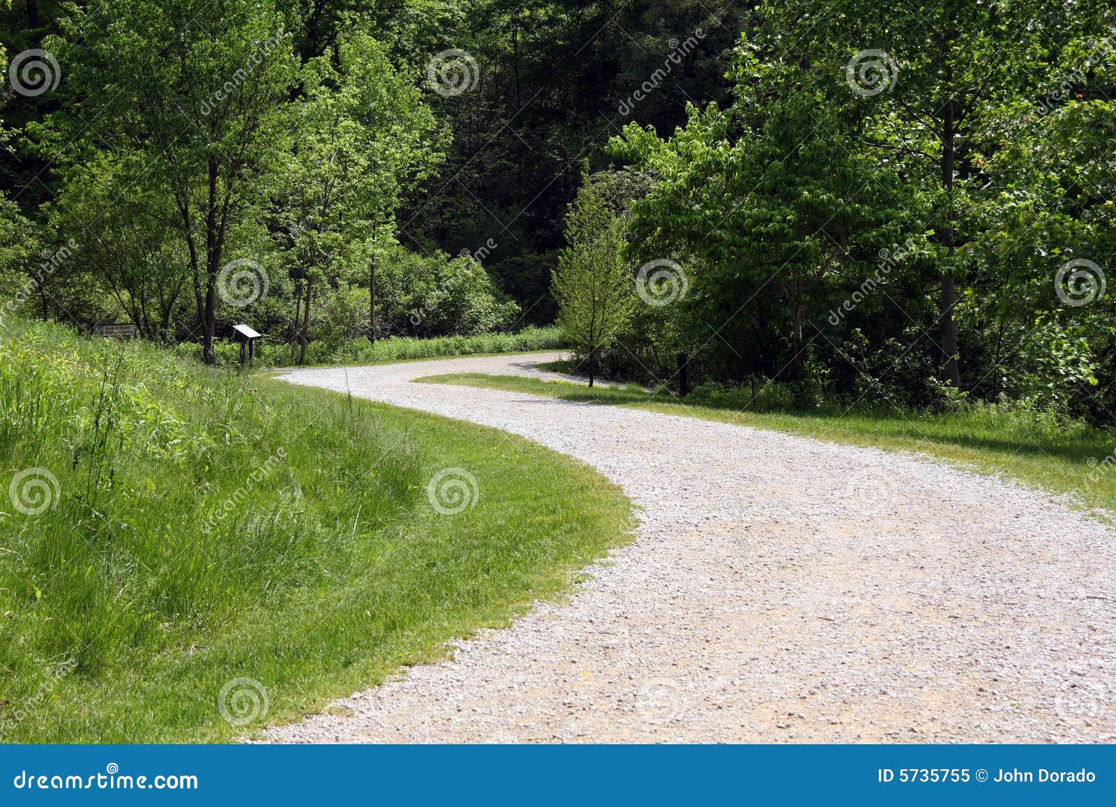 Winding pathway stock image. Image of walkway, gravel - 5735755