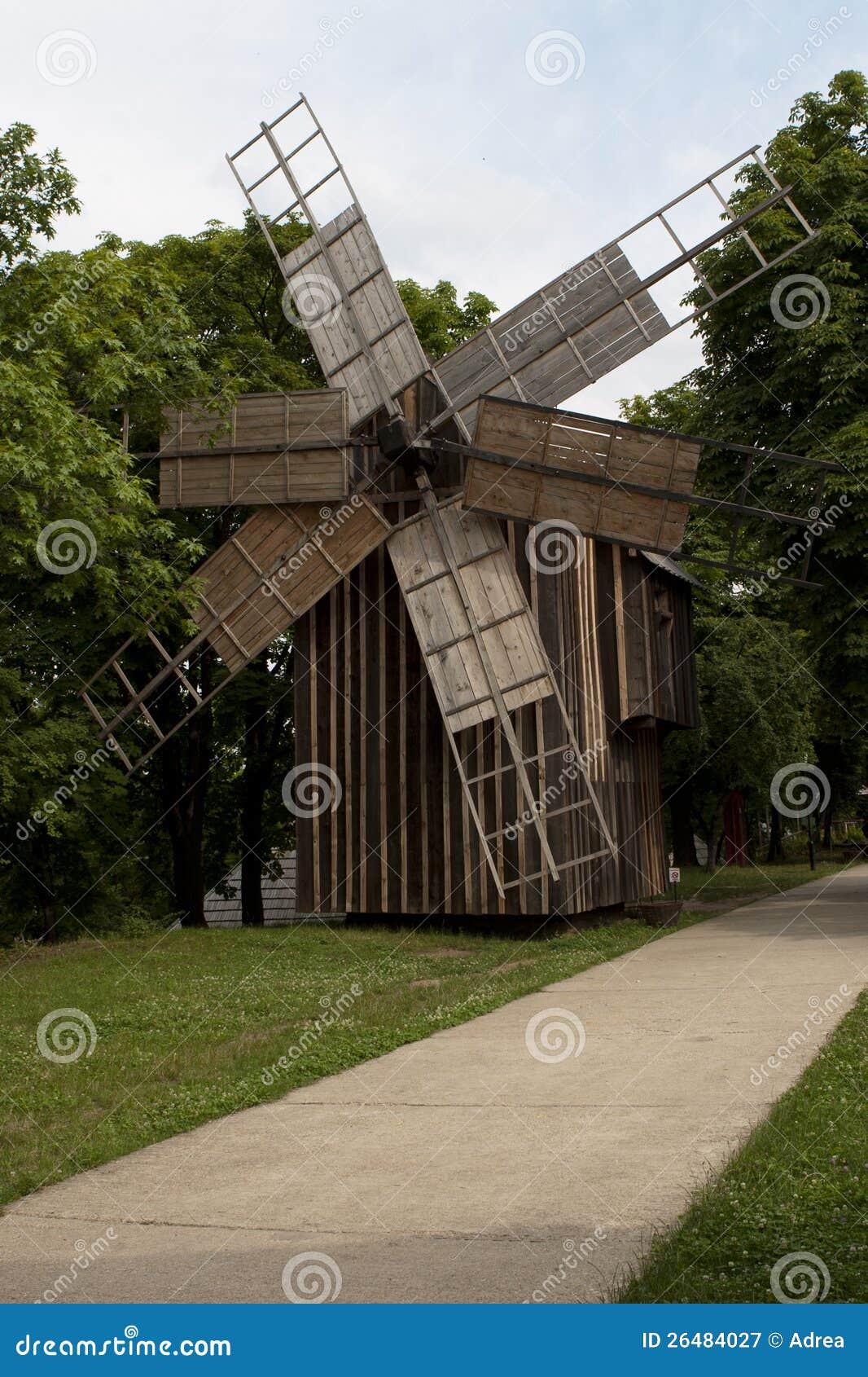 Front View of a Old Windmill Stock Image - Image of nature, grass: 26484027