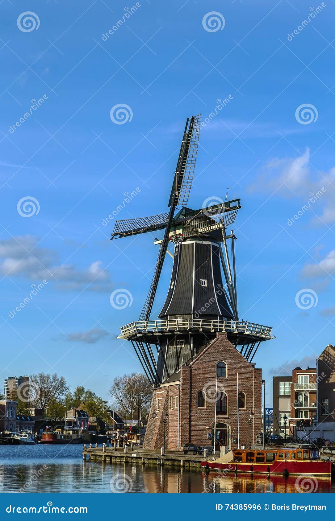 Windmill De Adriaan, Haarlem, Netherlands Stock Photo - Image of ...