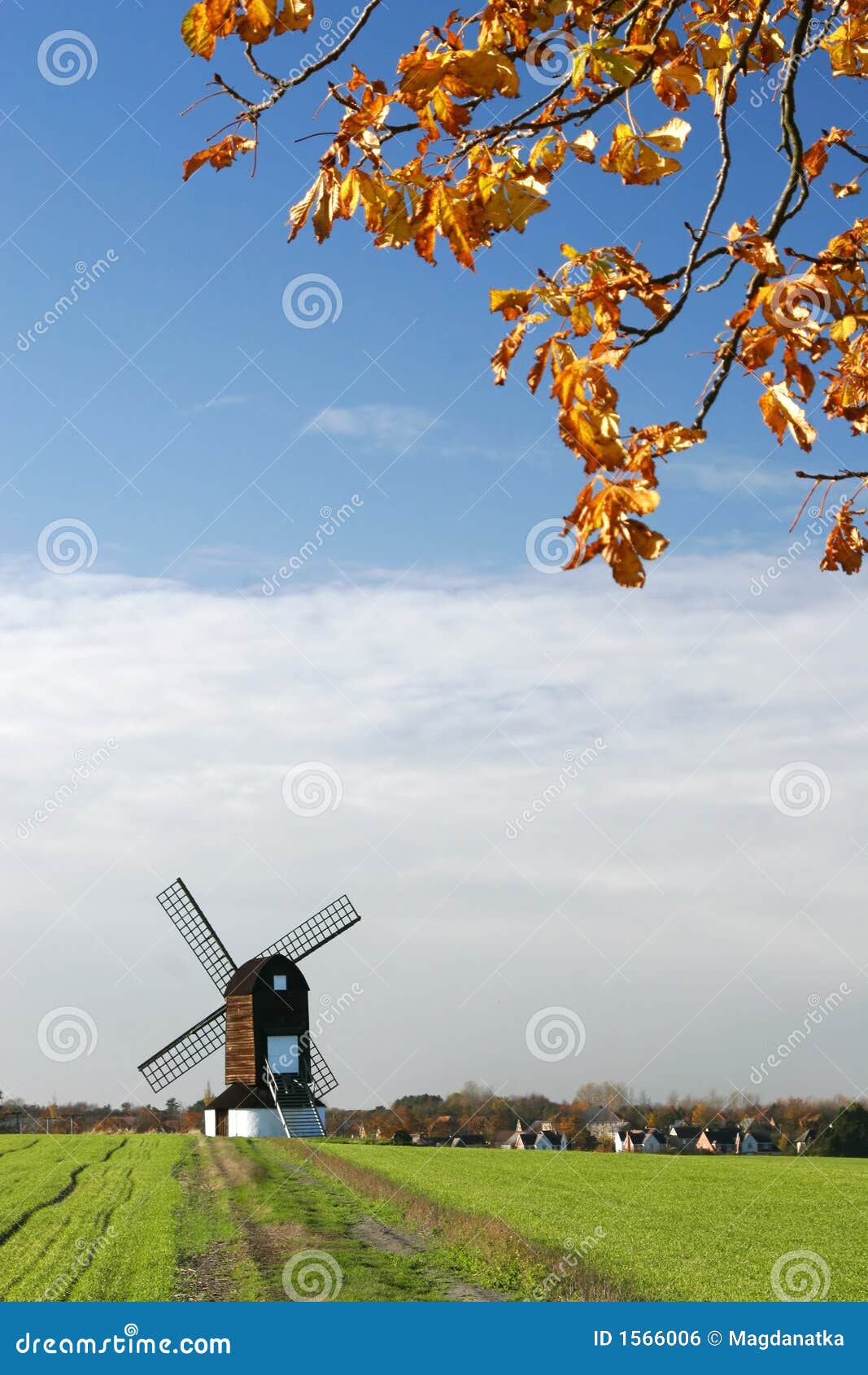 Windmill in Pitstone, England Stock Photo - Image of english, antique ...
