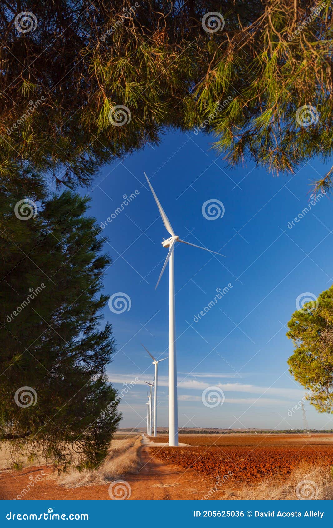 Windmolens stock foto. Image of toekomst, propeller - 205625036