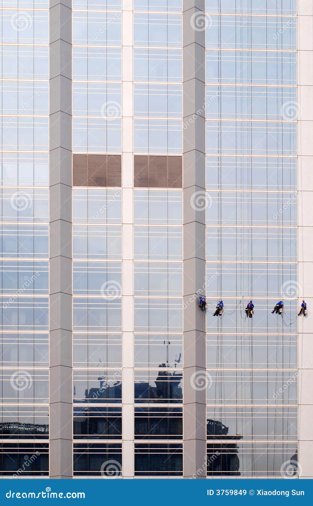 Window Cleaners Cleaning Skyscrapers Stock Image - Image of hotel ...