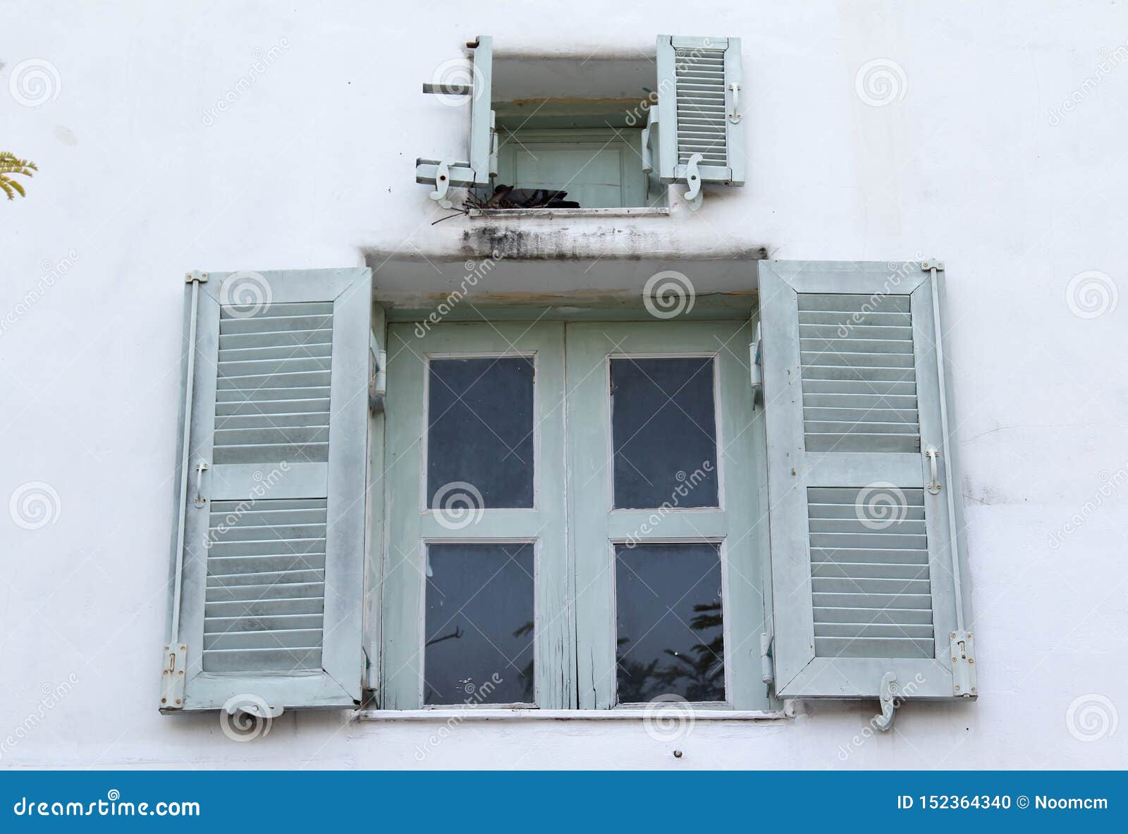Window on concrete wall stock photo. Image of baffle - 152364340
