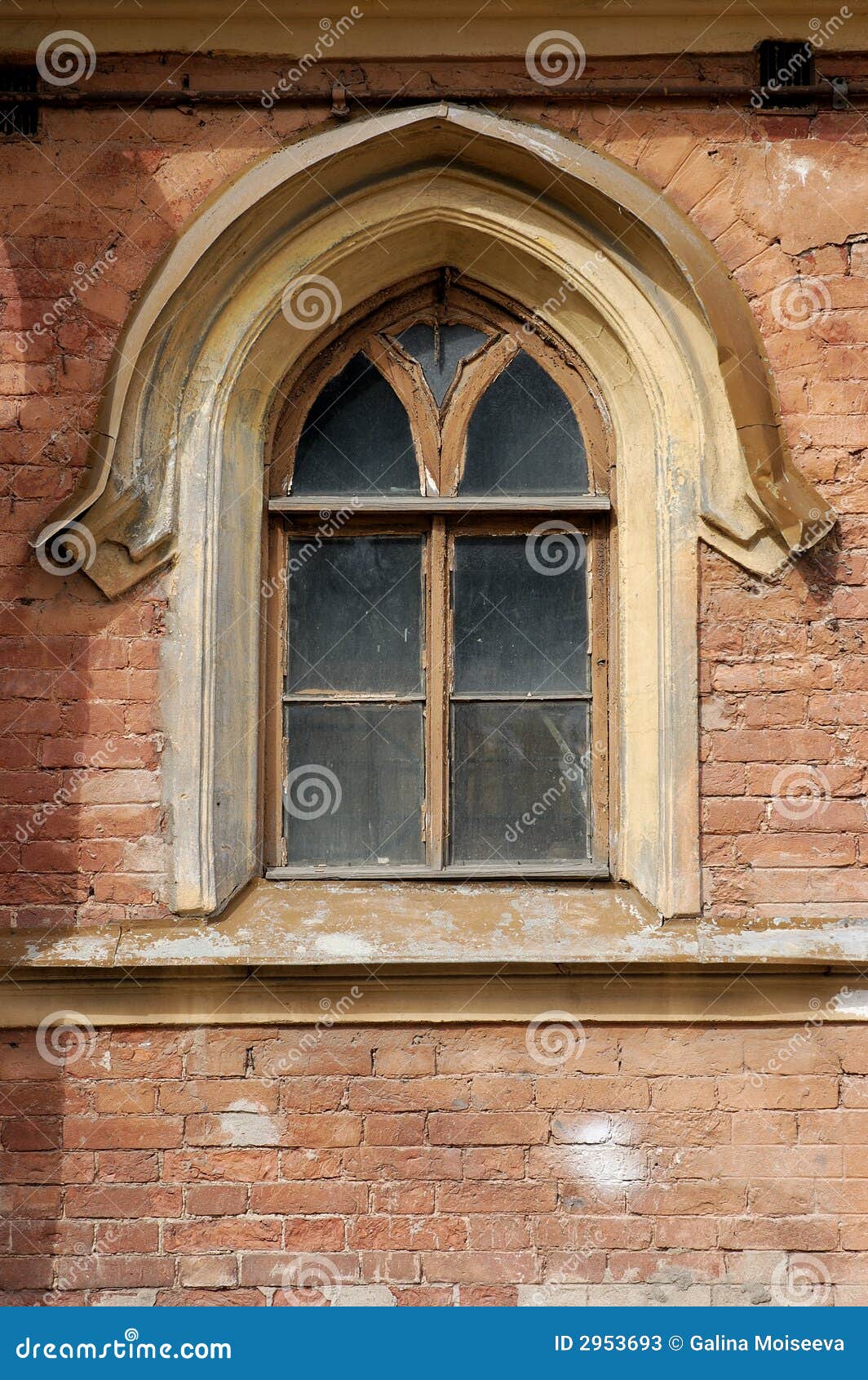 Window in Gothic style stock image. Image of home, structure - 2953693
