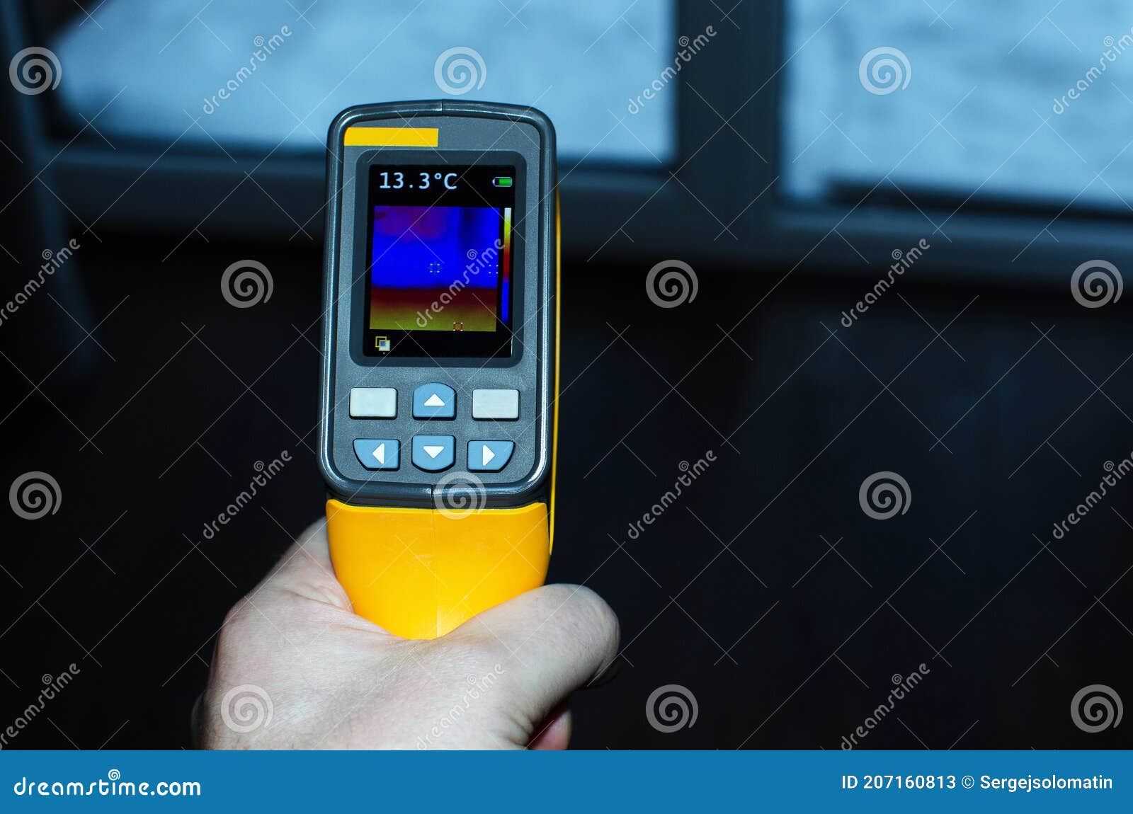 Window Heat Analysis with Thermal Imager, Heat Leakage through Windows ...