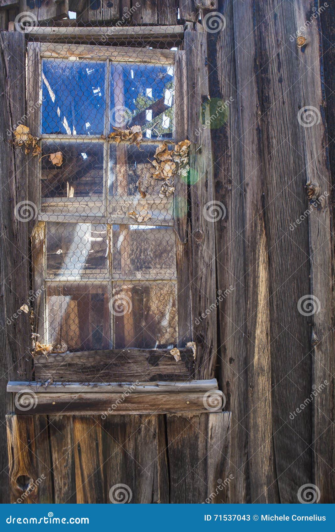 Window in an old shack stock image. Image of wooden, brown - 71537043