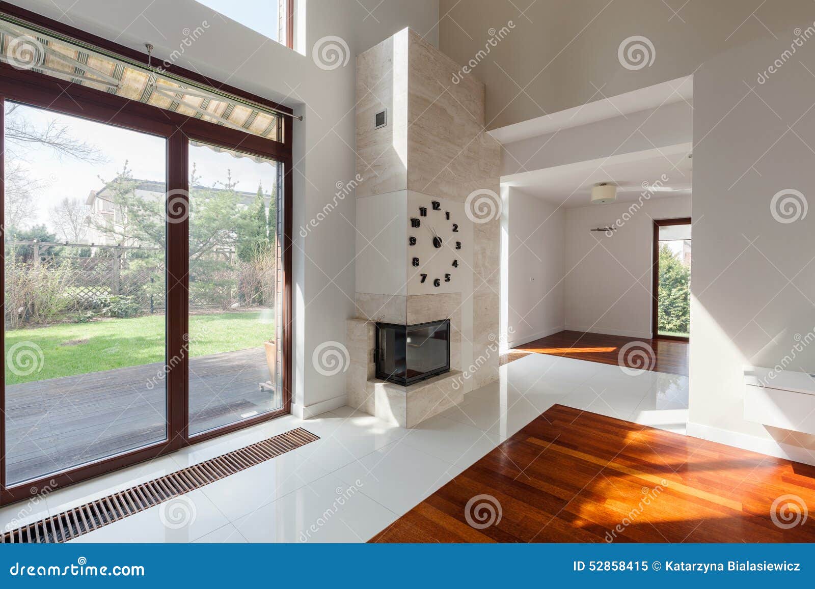 Window Overlooking the Garden Stock Image - Image of garden, empty ...