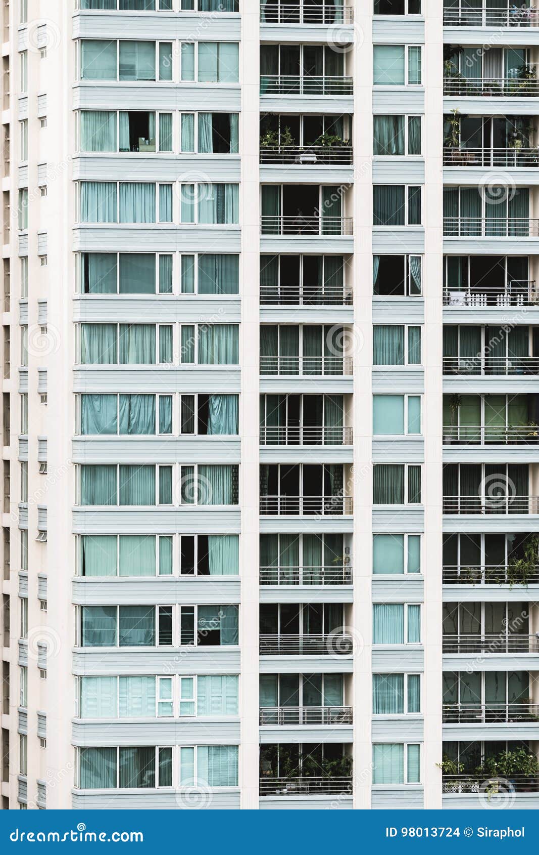 Window Pattern Textures of Building Stock Photo - Image of steel, city ...