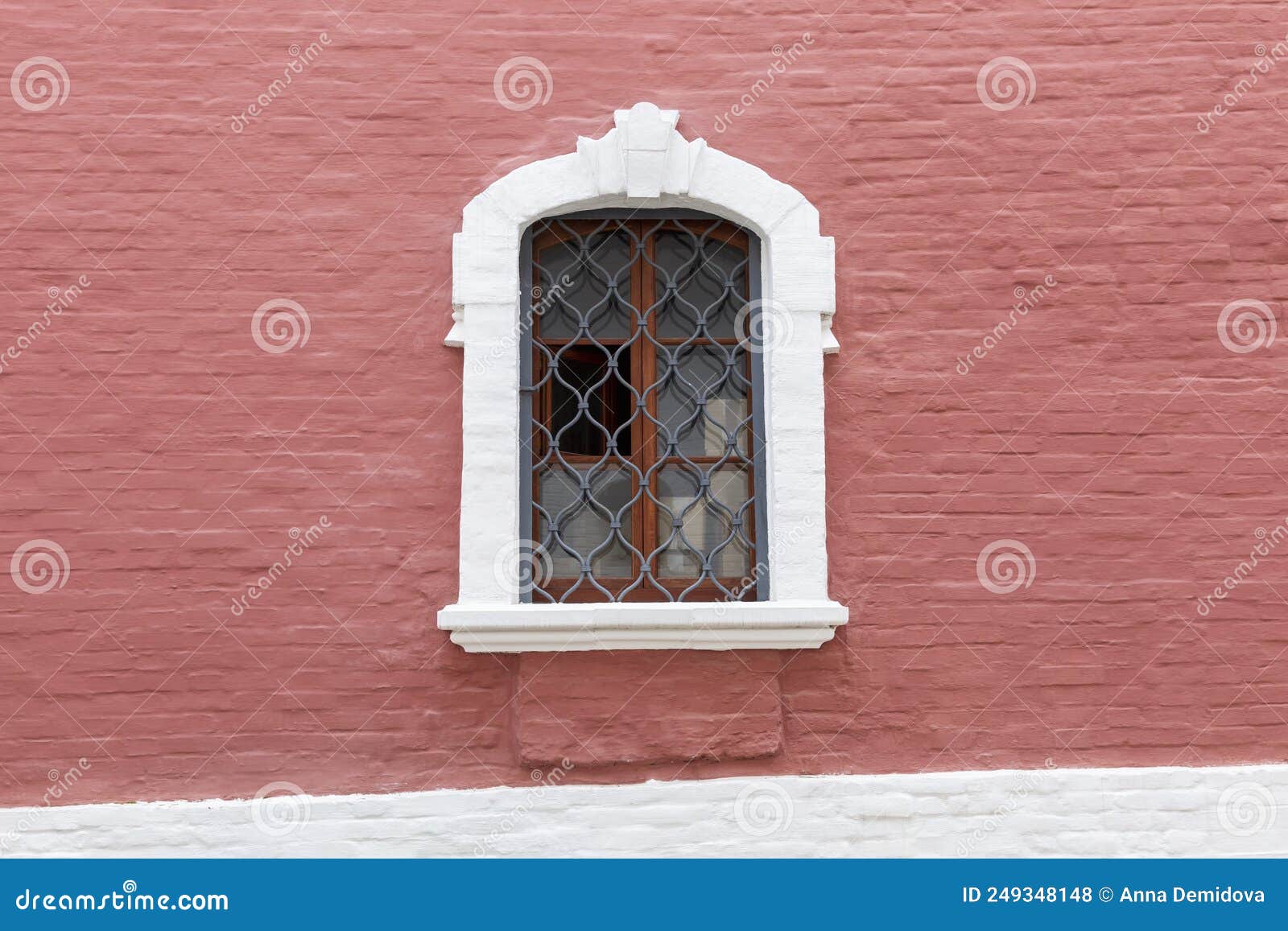 Window in a Pink Brick Wall. Beautiful Historical Architecture Stock ...