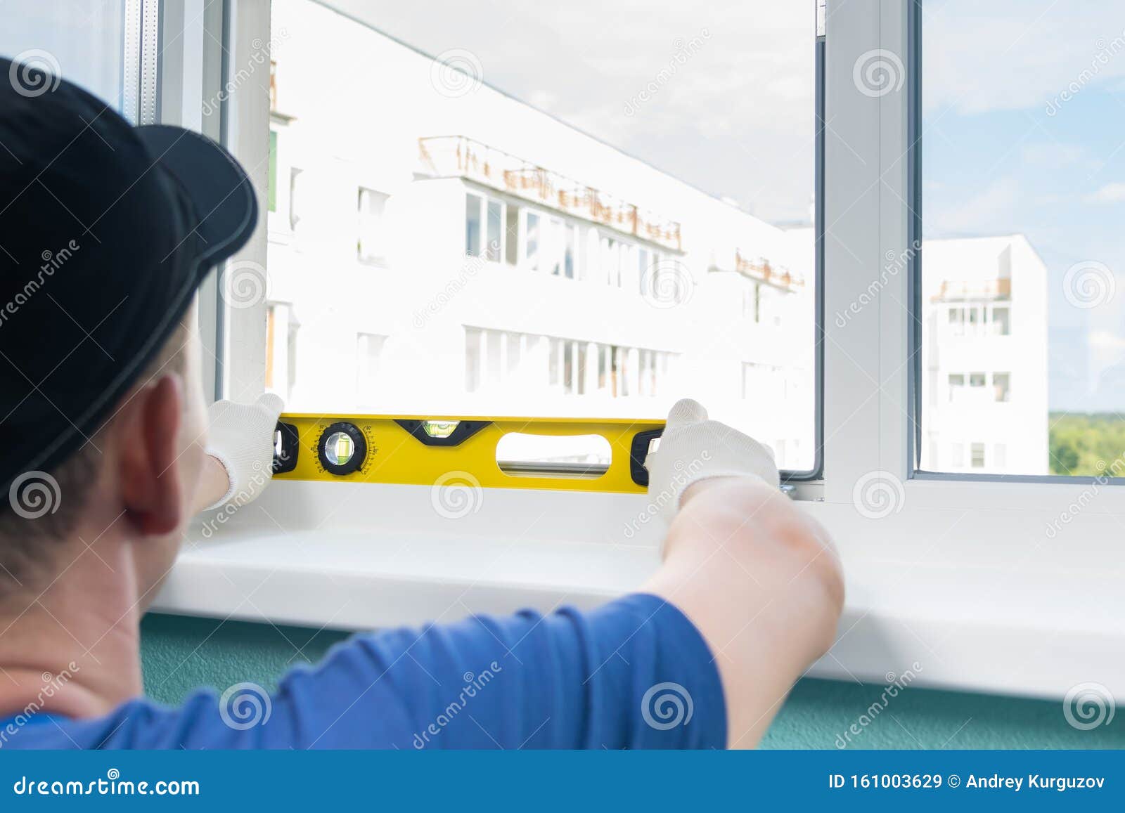 The Window Replacement Wizard Checks the Window Sill Installation Level ...