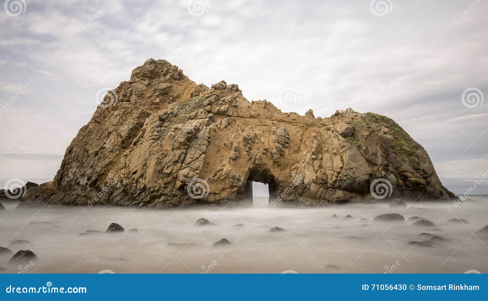 Window Rock at Pfeiffer Beach Stock Photo - Image of fine, beach: 71056430