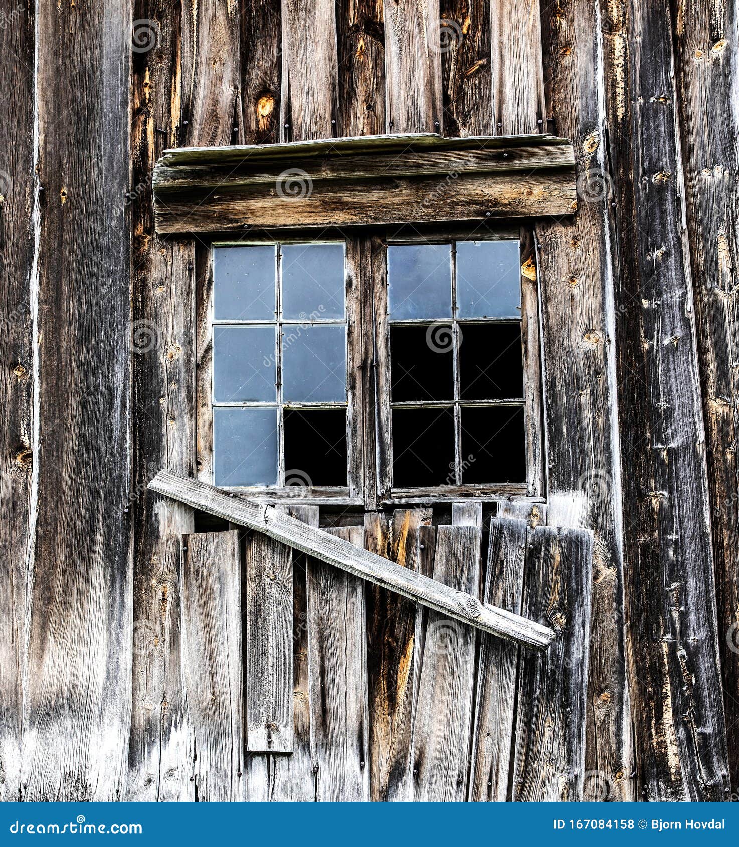 Window on wooden hut stock photo. Image of glass, ruined - 167084158